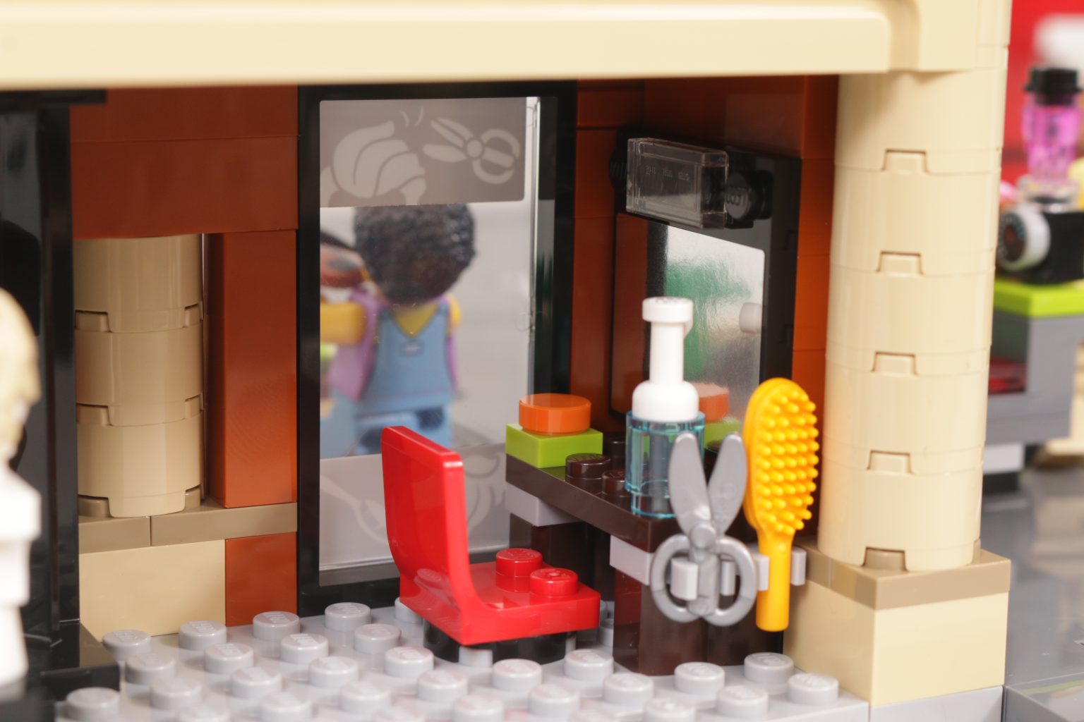 LEGO City 60380 Downtown review and full gallery