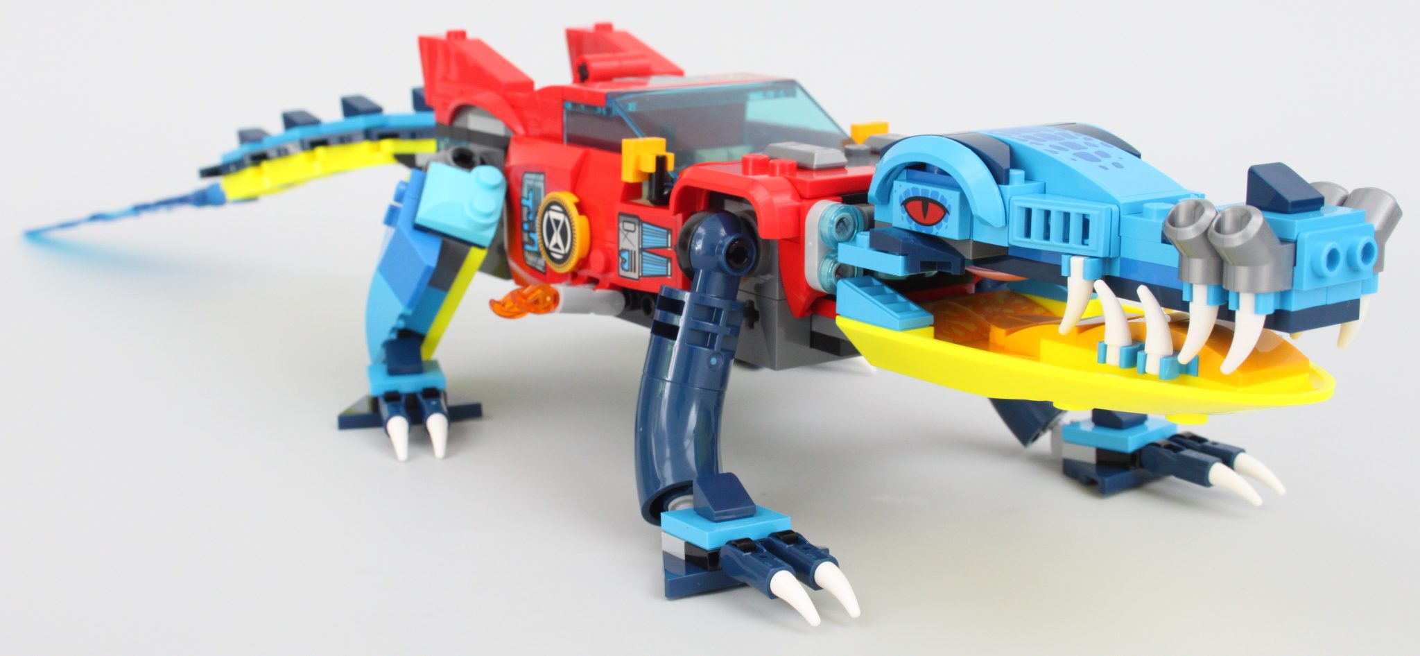 LEGO DREAMZzz 71458 Crocodile Car review and gallery