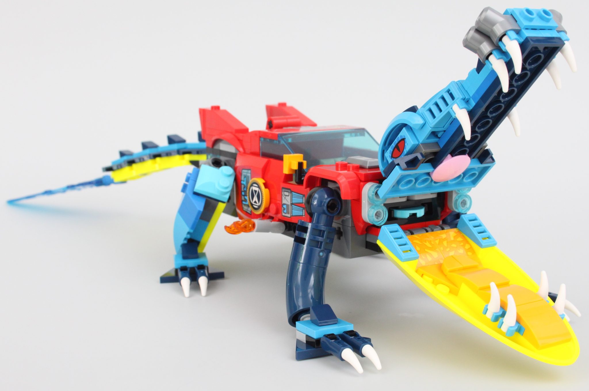 LEGO DREAMZzz 71458 Crocodile Car review and gallery