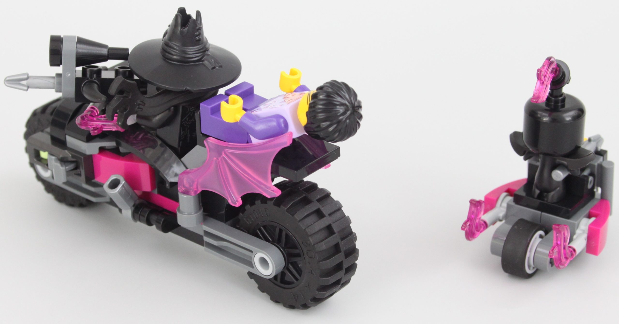 LEGO DREAMZzz 71458 Crocodile Car review and gallery