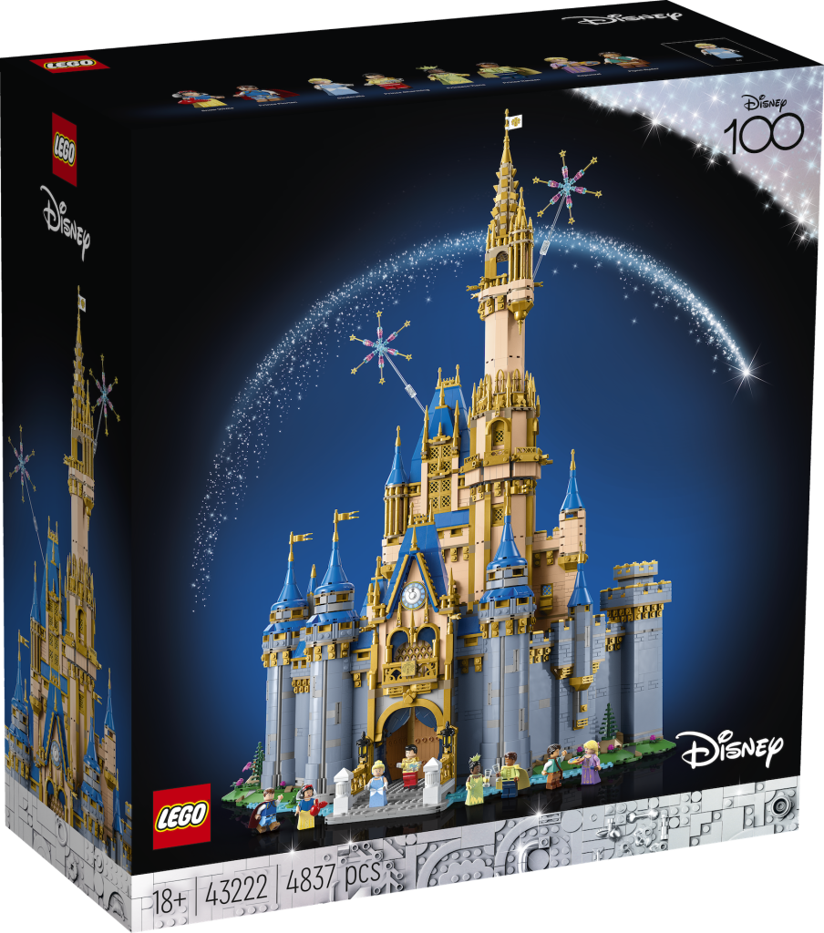 Comparing the LEGO Disney 2016 and 2023 Disney Castles