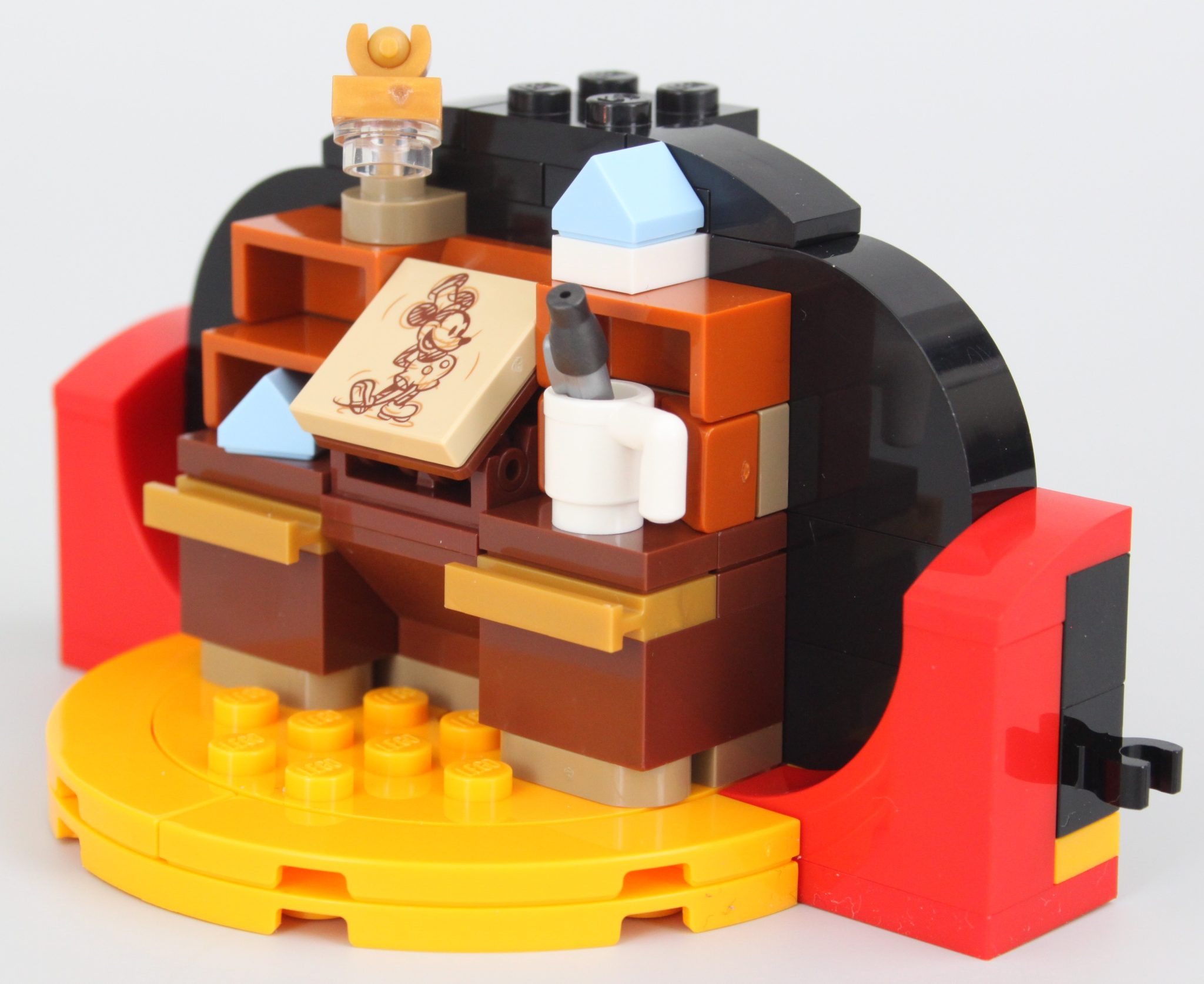 LEGO Disney 40600 Disney 100 Years Celebration GWP review