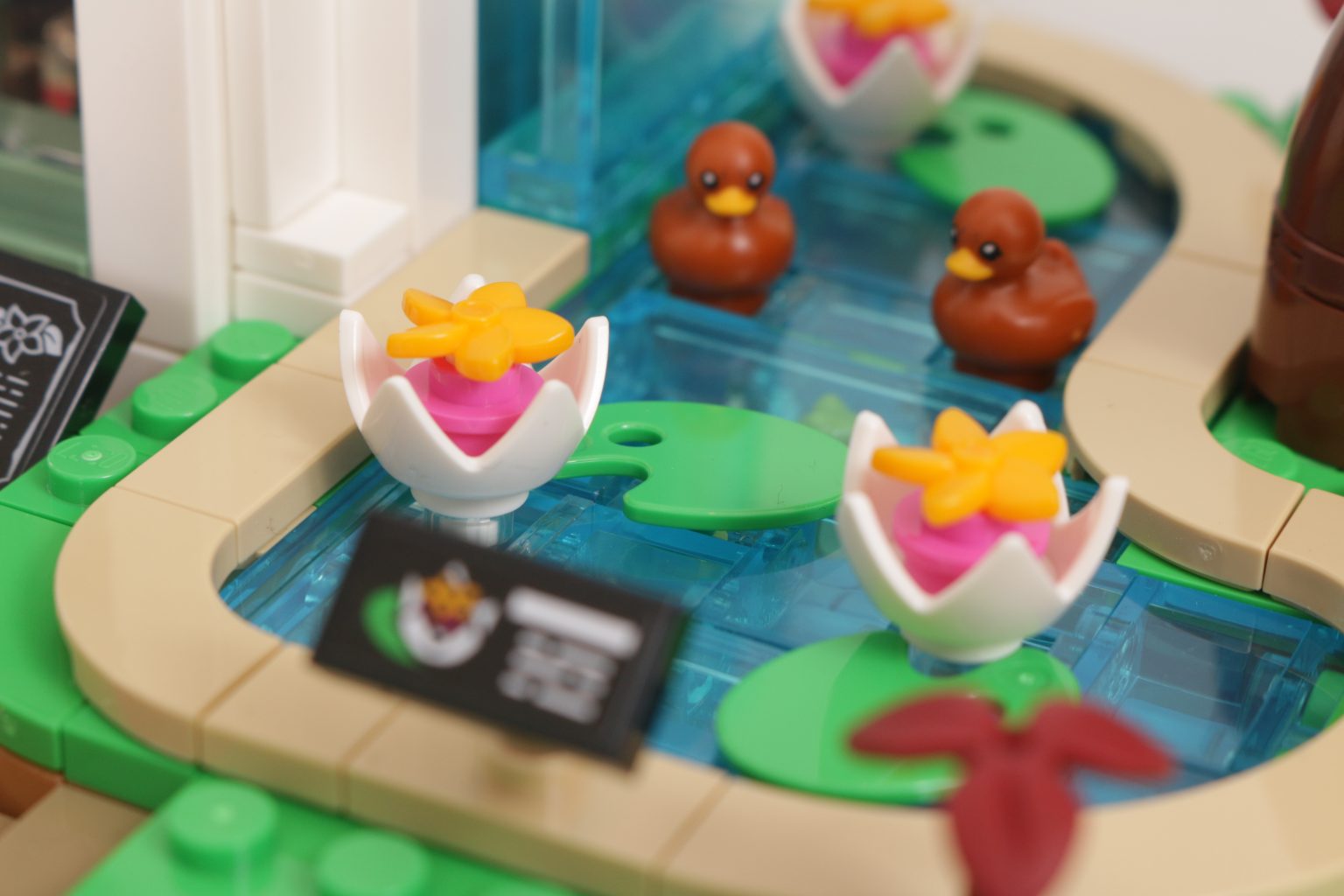 LEGO Ideas Botanical Garden's major changes come from the LEGO Friends ...
