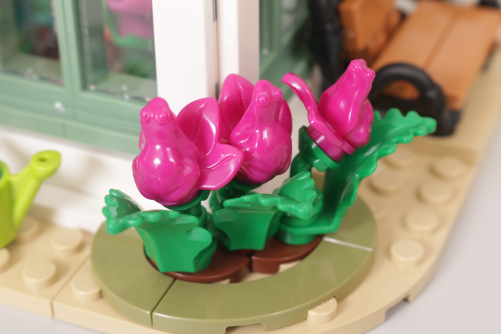 New LEGO Ideas botanical garden needs to keep one feature from LEGO Friends