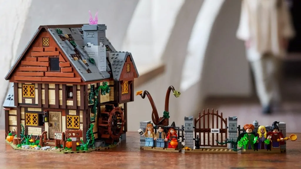 LEGO Hocus Pocus pairs perfectly with Medieval Blacksmith