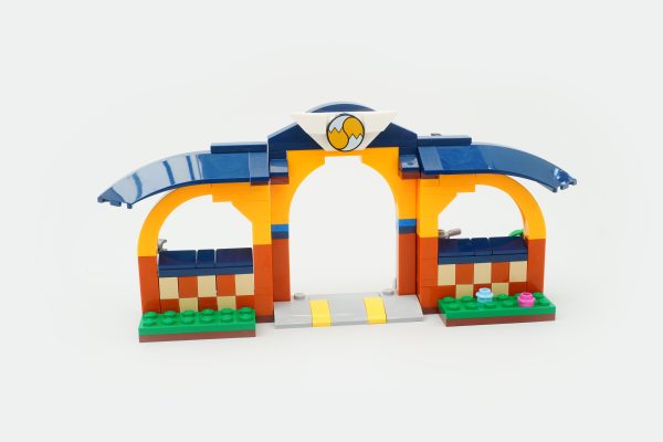 LEGO 76991 Tails' Workshop and Tornado Plane review