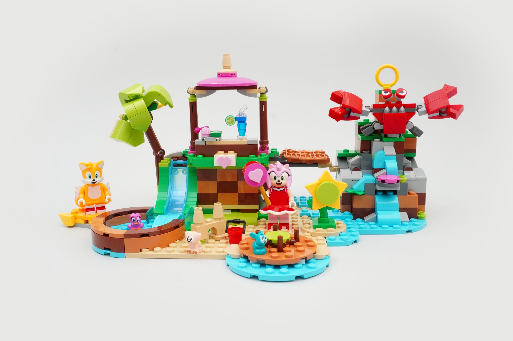 LEGO Sonic 76992 Amy's Animal Rescue Island review