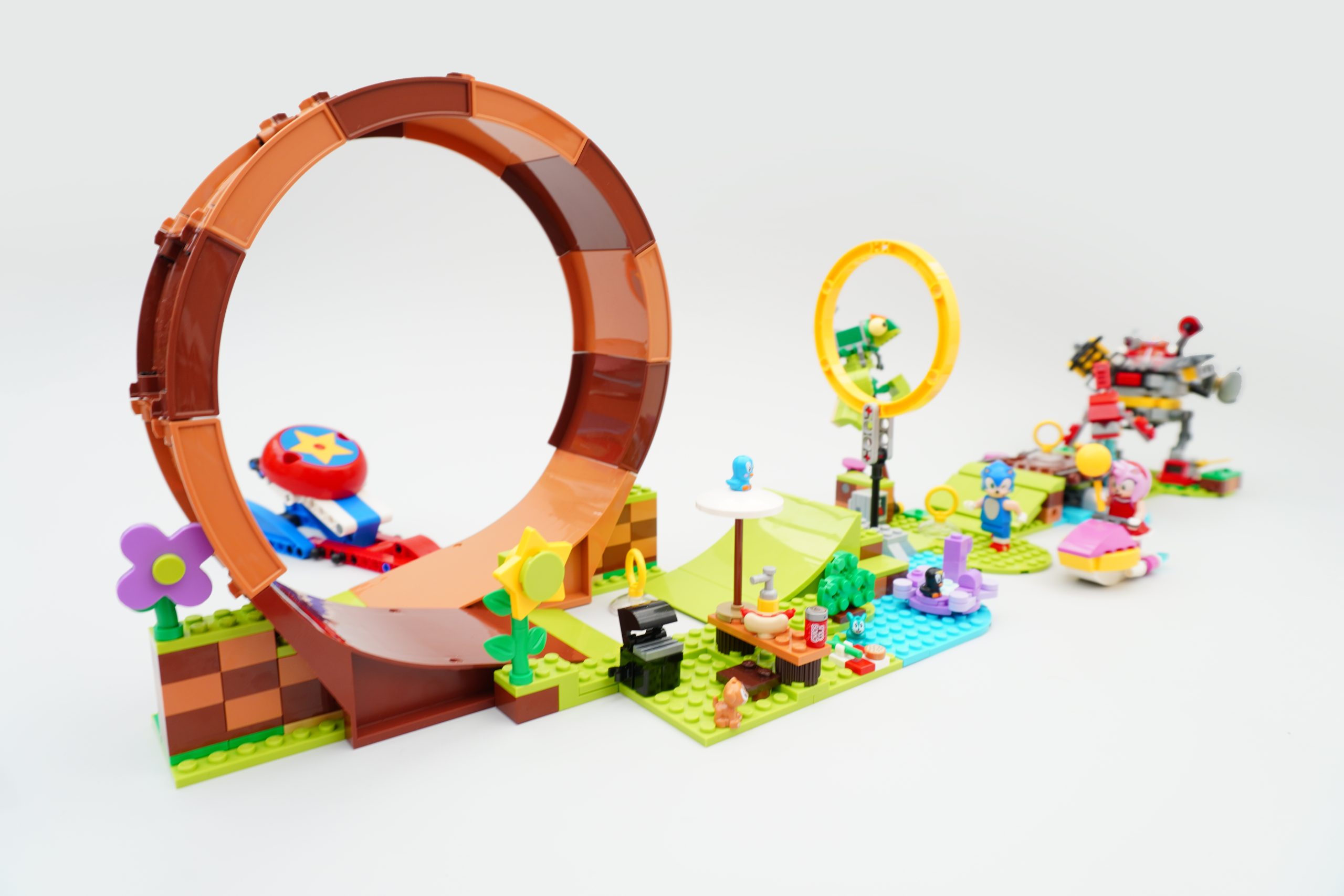 LEGO 76994 Sonic's Green Hill Zone Loop Challenge review