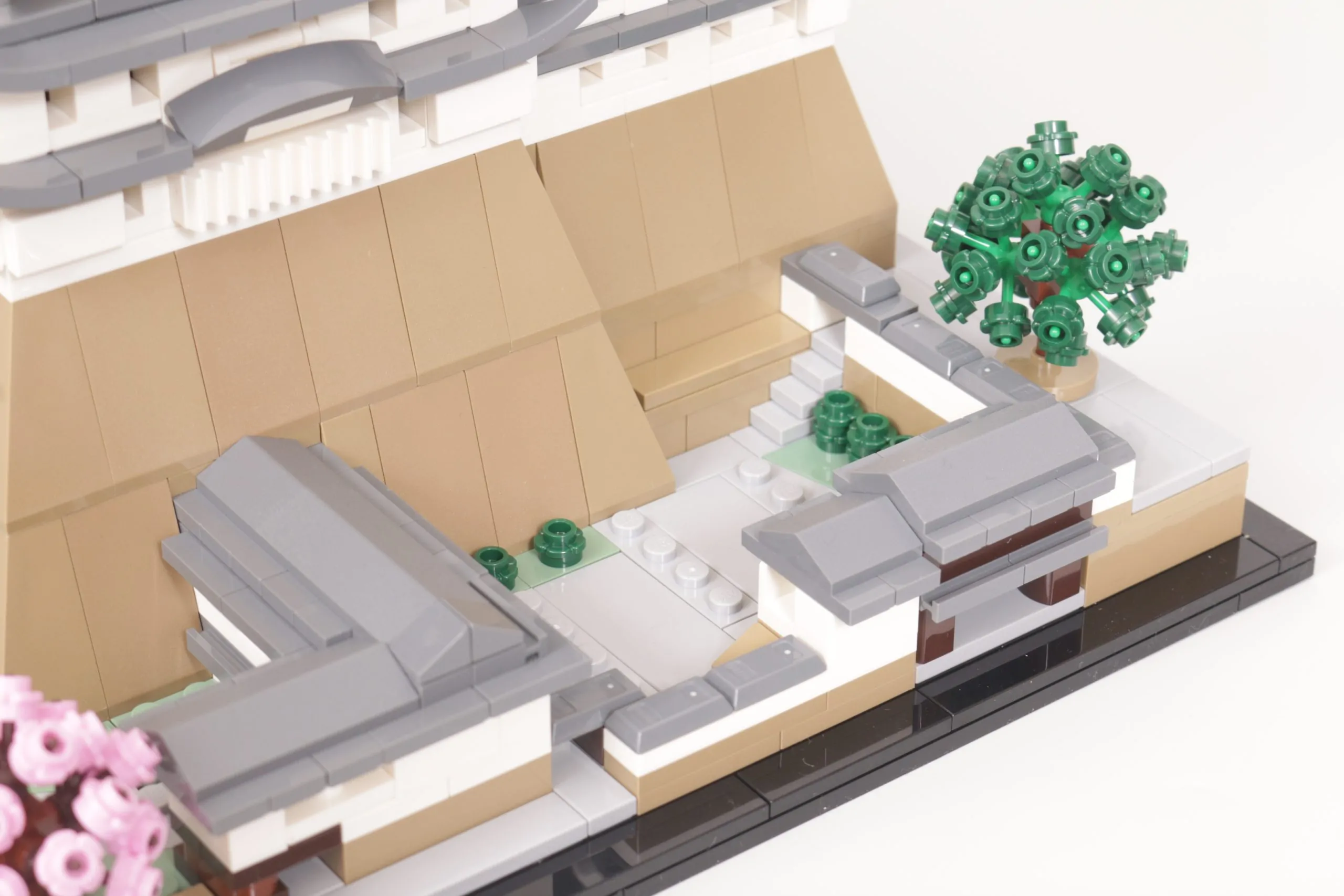 LEGO Architecture 21060 Himeji Castle review