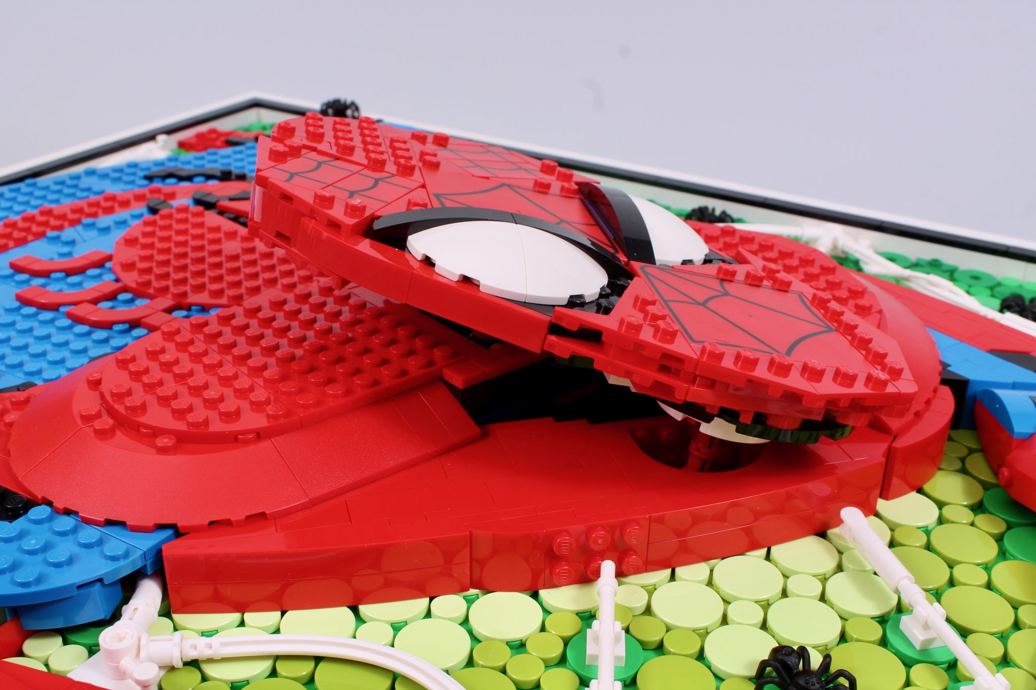 LEGO Art 31209 The Amazing Spider-Man review