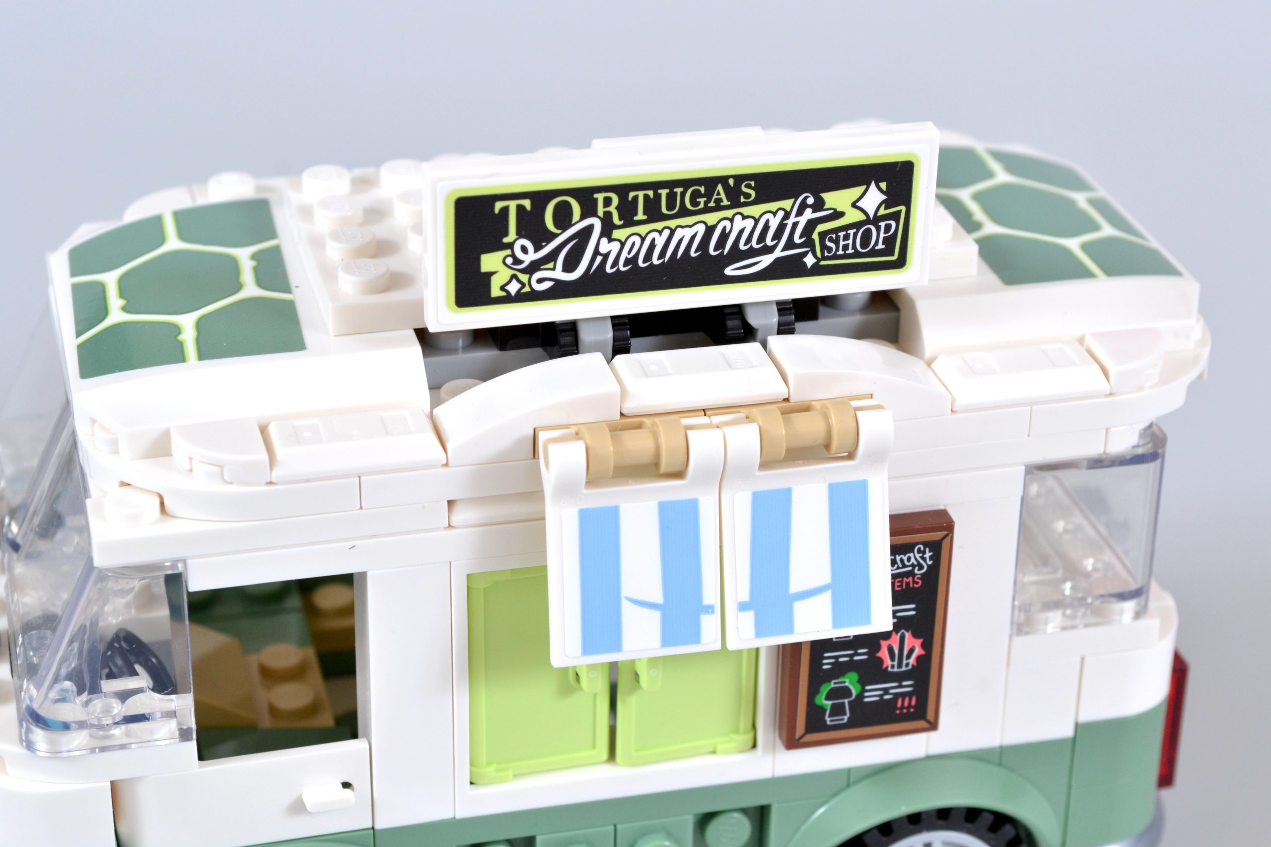 LEGO DREAMZzz 71456 Mrs. Castillo’s Turtle Van review