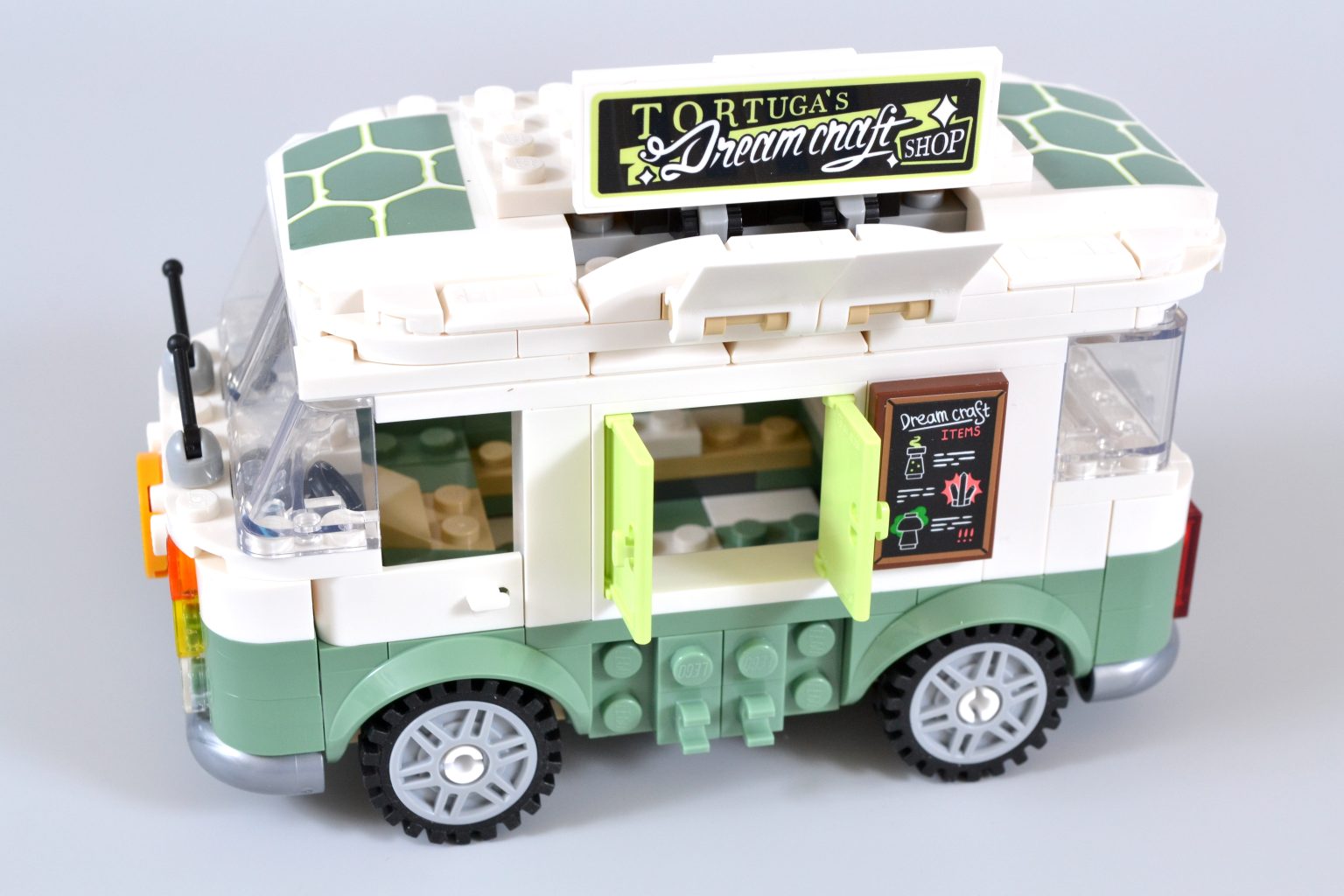 LEGO DREAMZzz 71456 Mrs. Castillo’s Turtle Van review