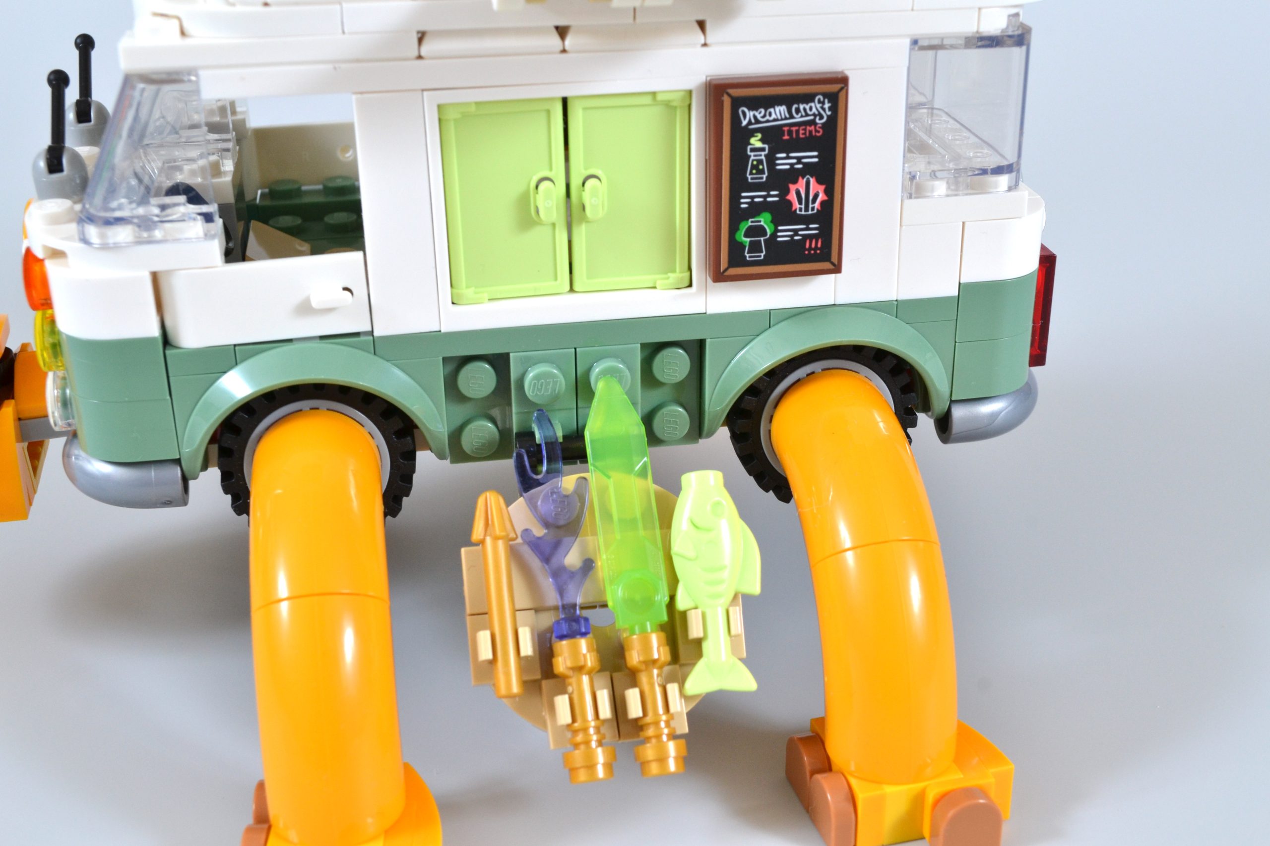 LEGO DREAMZzz 71456 Mrs. Castillo’s Turtle Van review