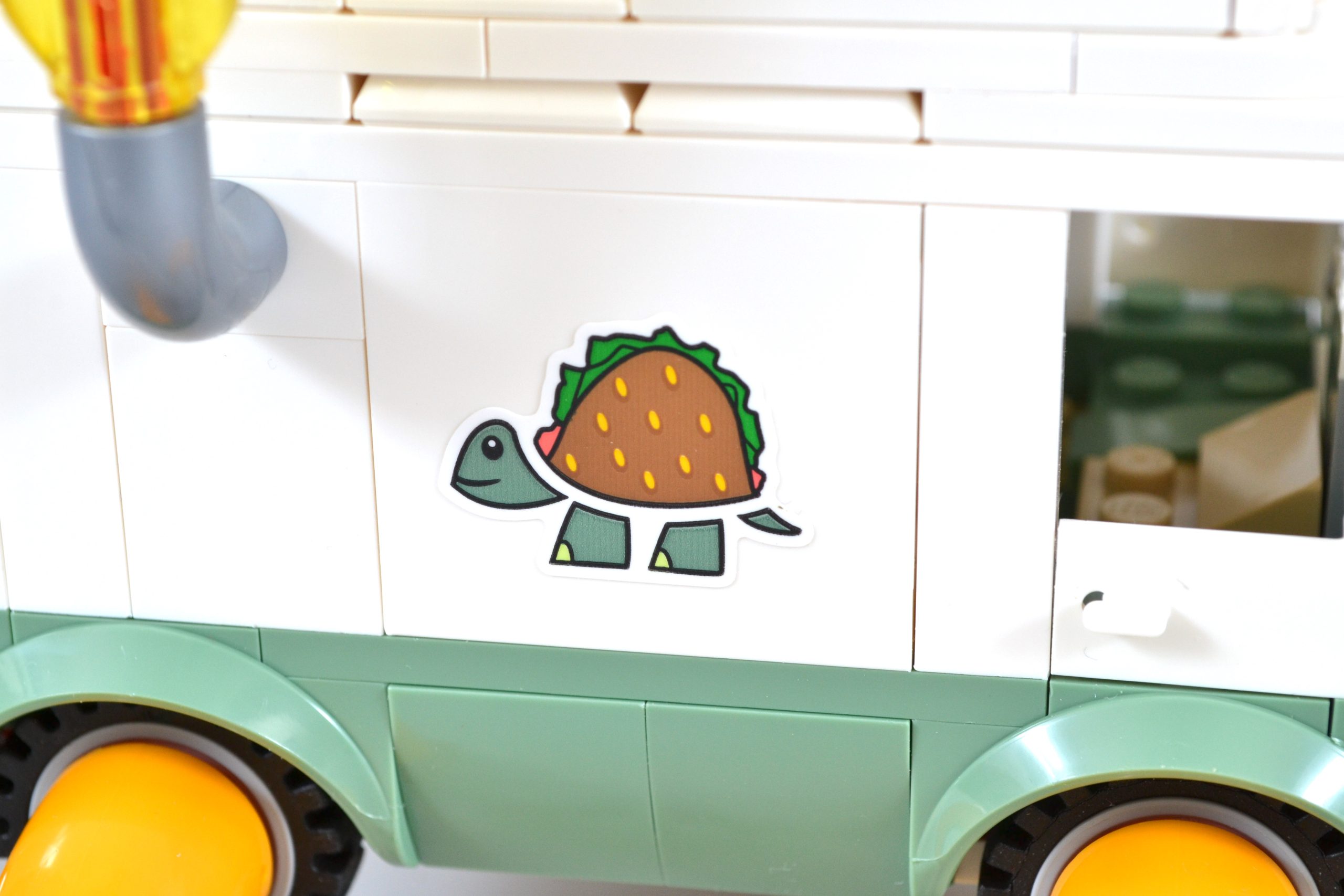 LEGO DREAMZzz 71456 Mrs. Castillo’s Turtle Van review