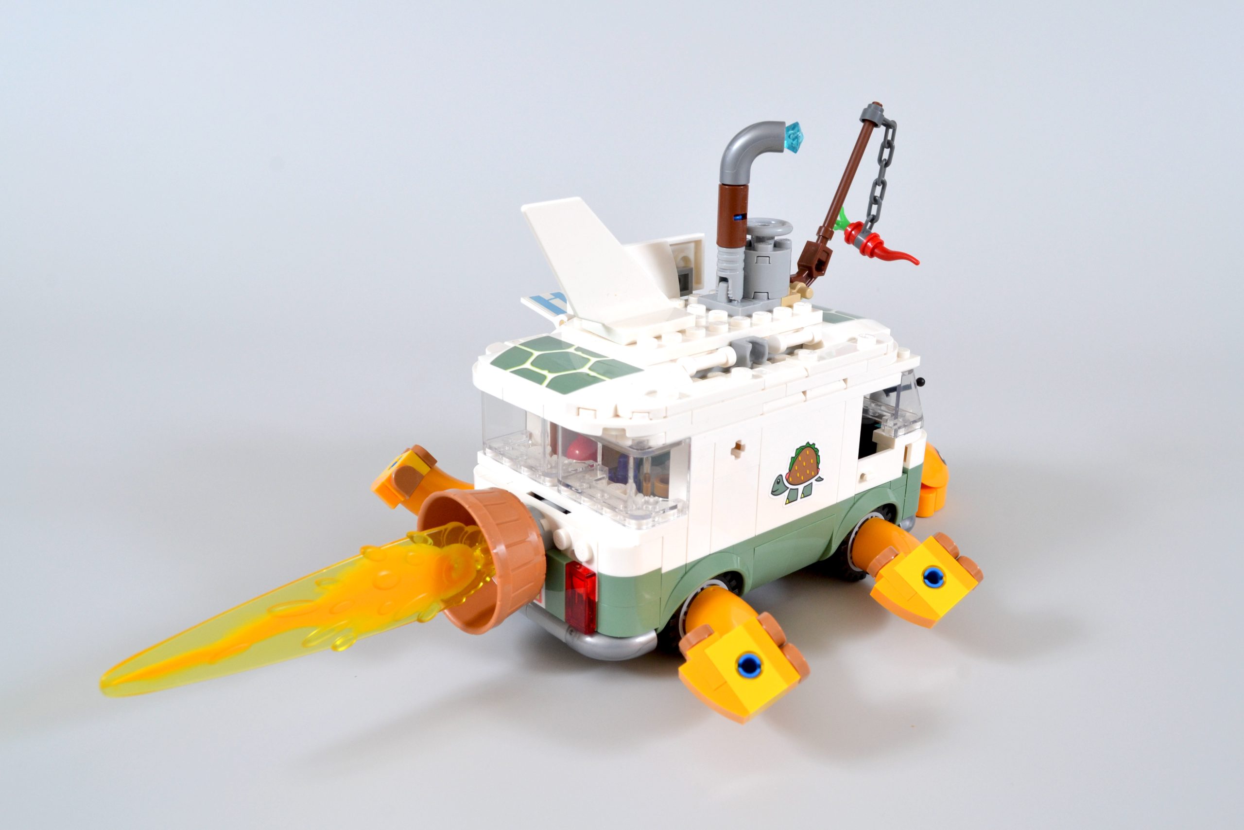 LEGO DREAMZzz 71456 Mrs. Castillo’s Turtle Van review