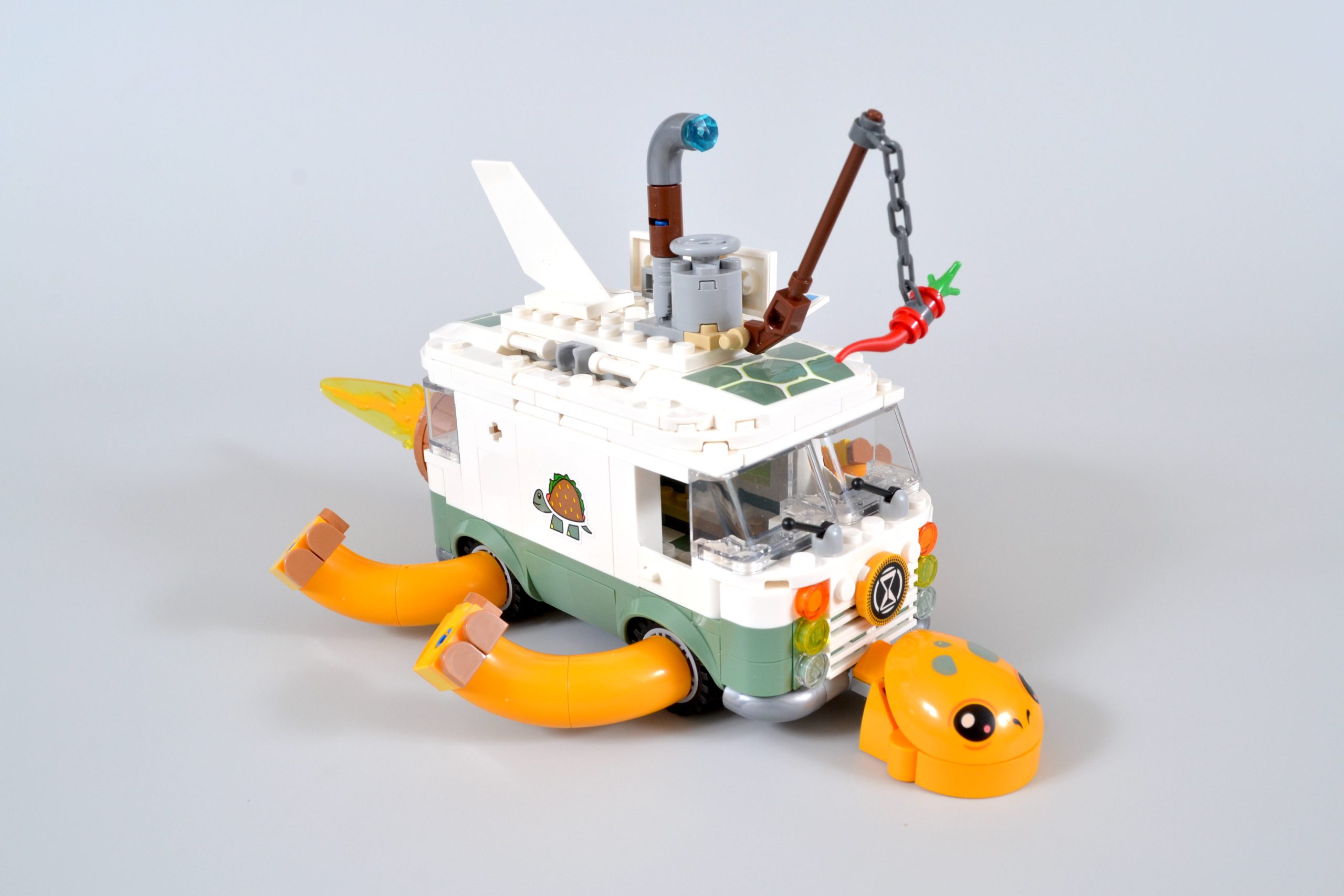 LEGO DREAMZzz 71456 Mrs. Castillo’s Turtle Van review