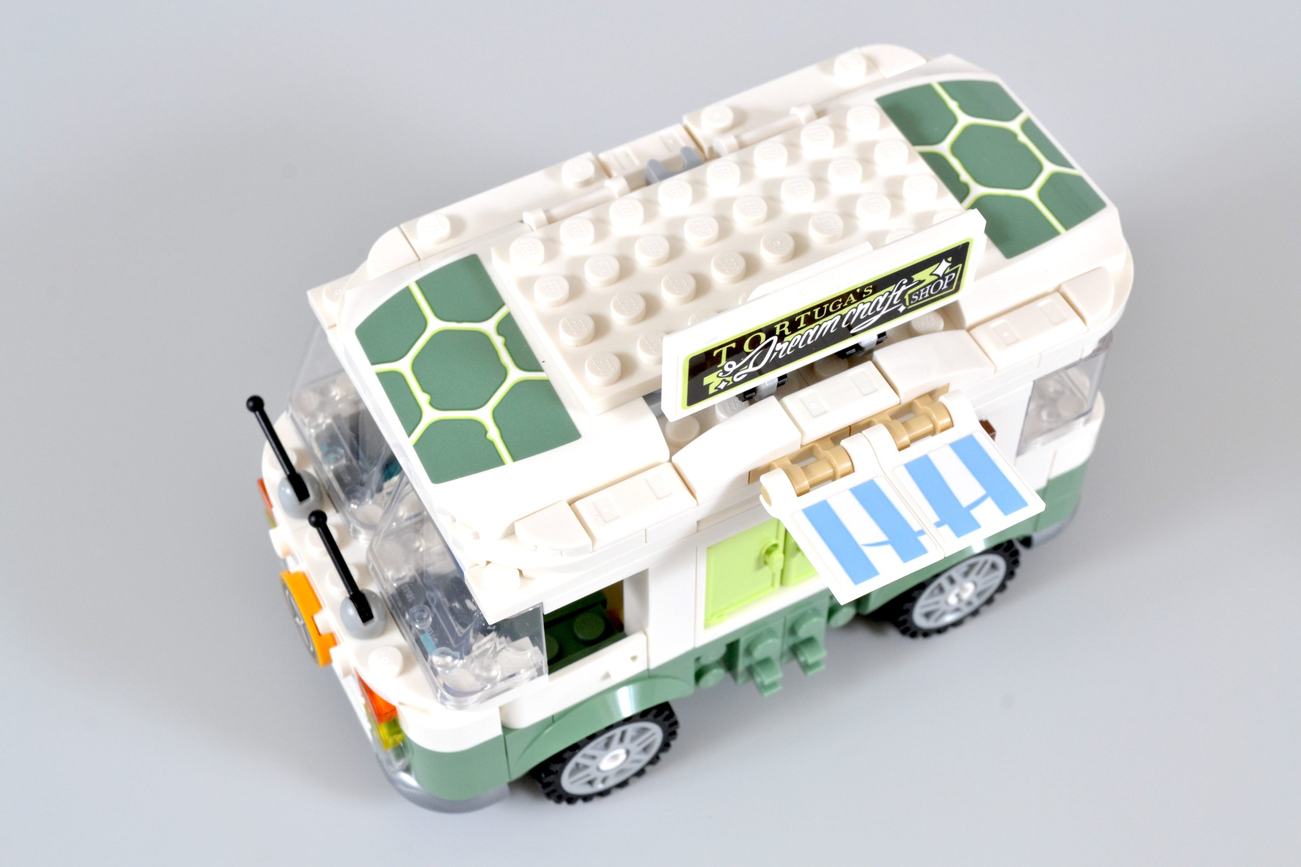 LEGO DREAMZzz 71456 Mrs. Castillo’s Turtle Van review