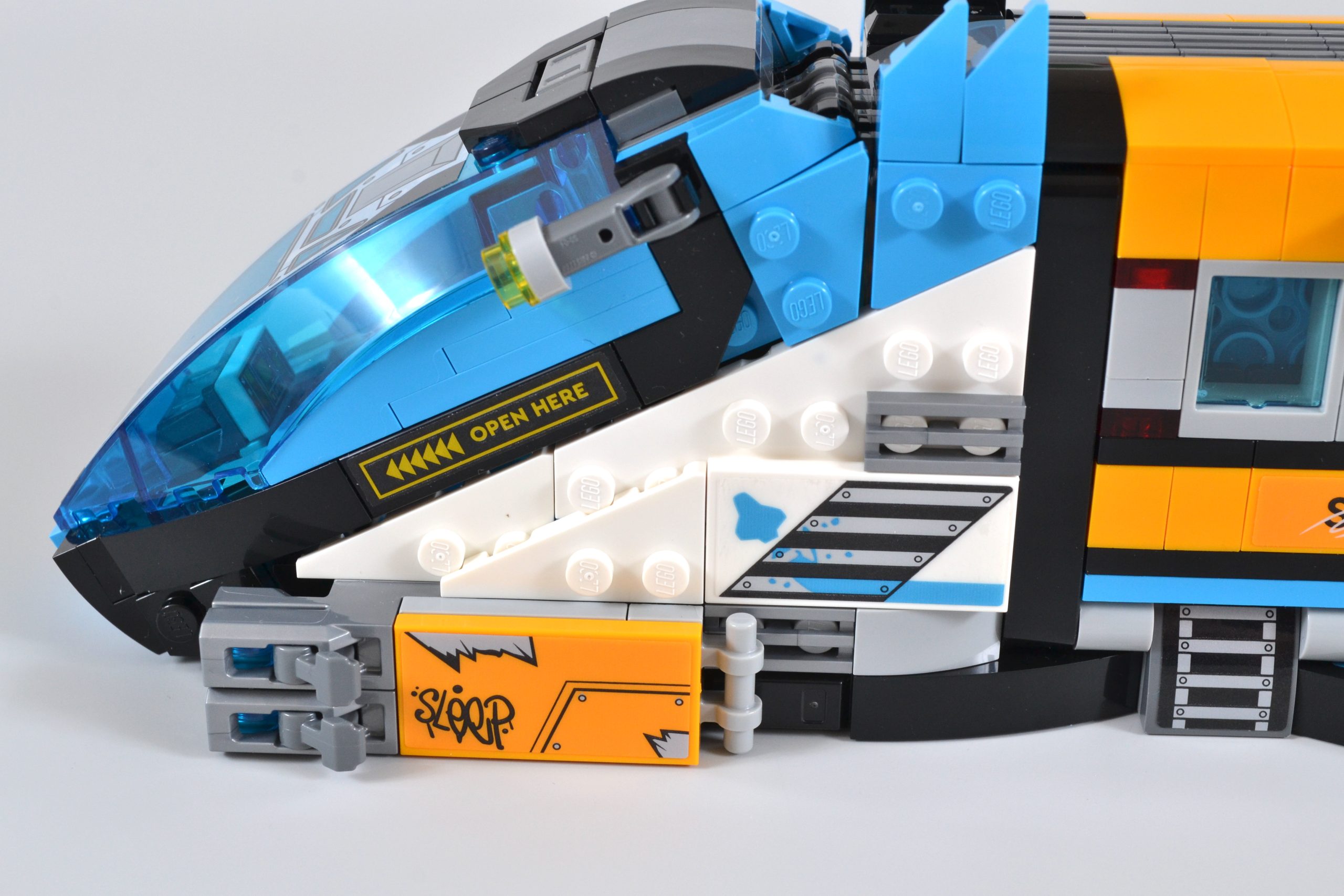 LEGO DREAMZzz 71460 Mr. Oz’s Spacebus review