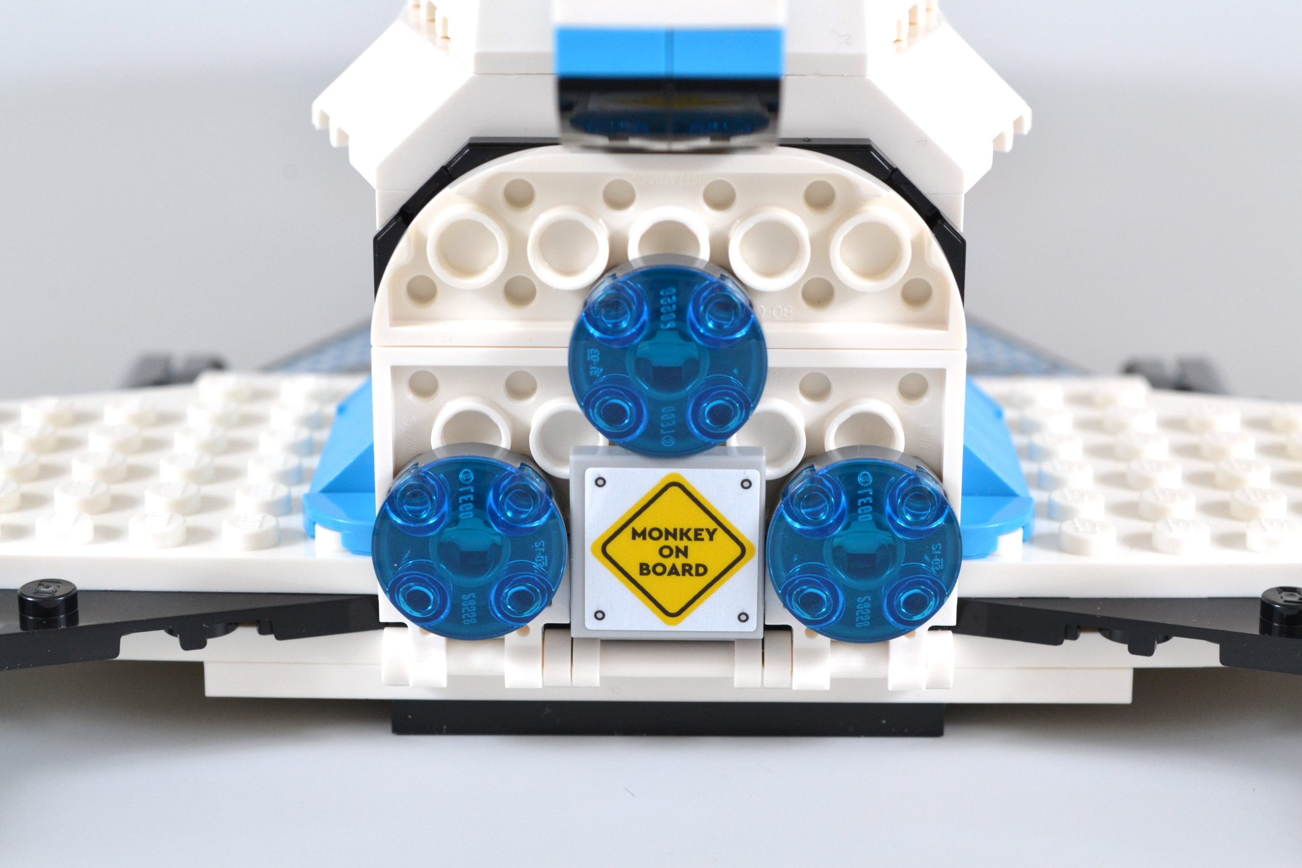 LEGO DREAMZzz 71460 Mr. Oz’s Spacebus review