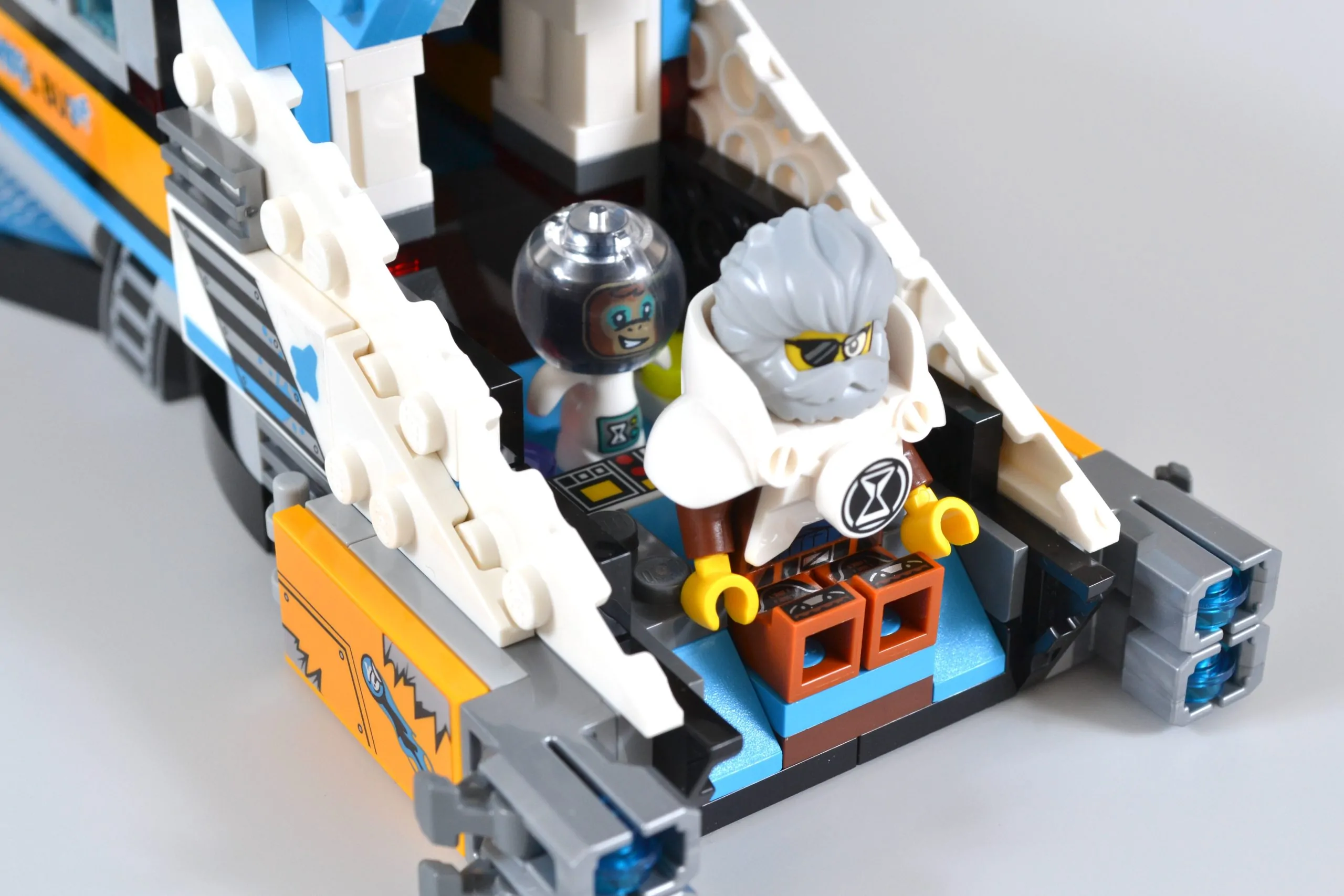 LEGO DREAMZzz 71460 Mr. Oz’s Spacebus review