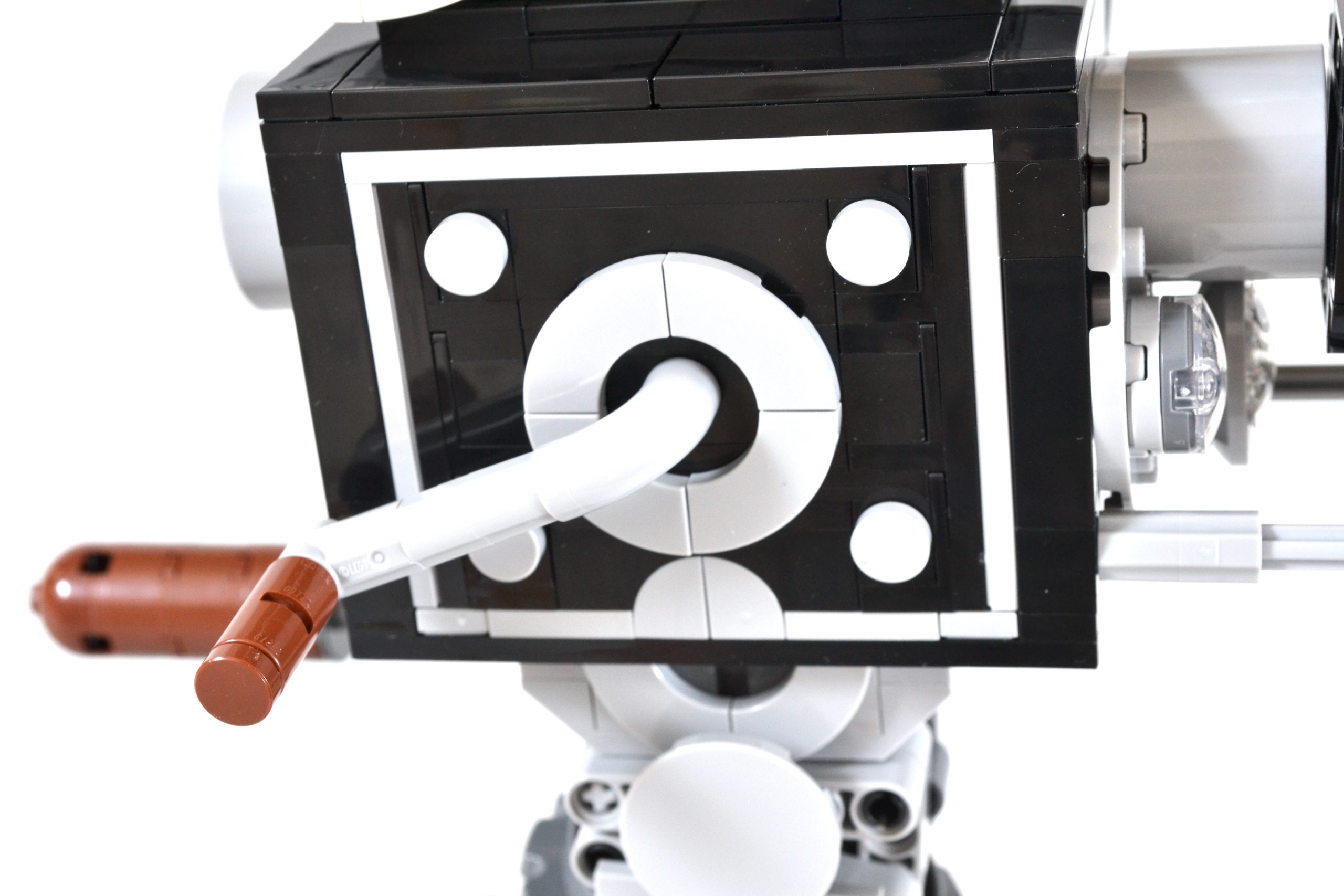 LEGO Disney 43230 Walt Disney Tribute Camera review