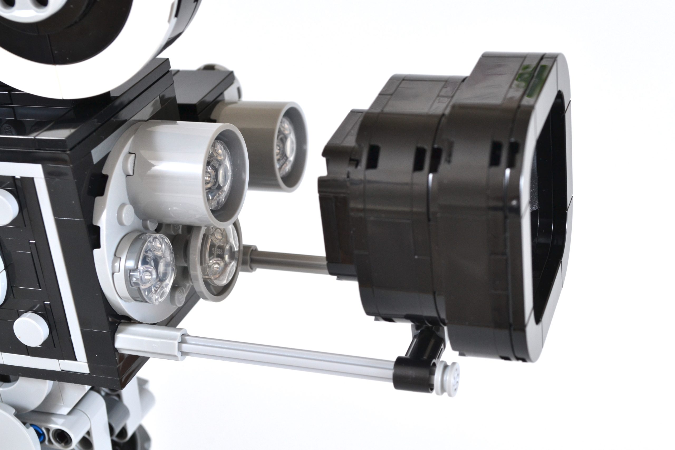 LEGO Disney 43230 Walt Disney Tribute Camera review