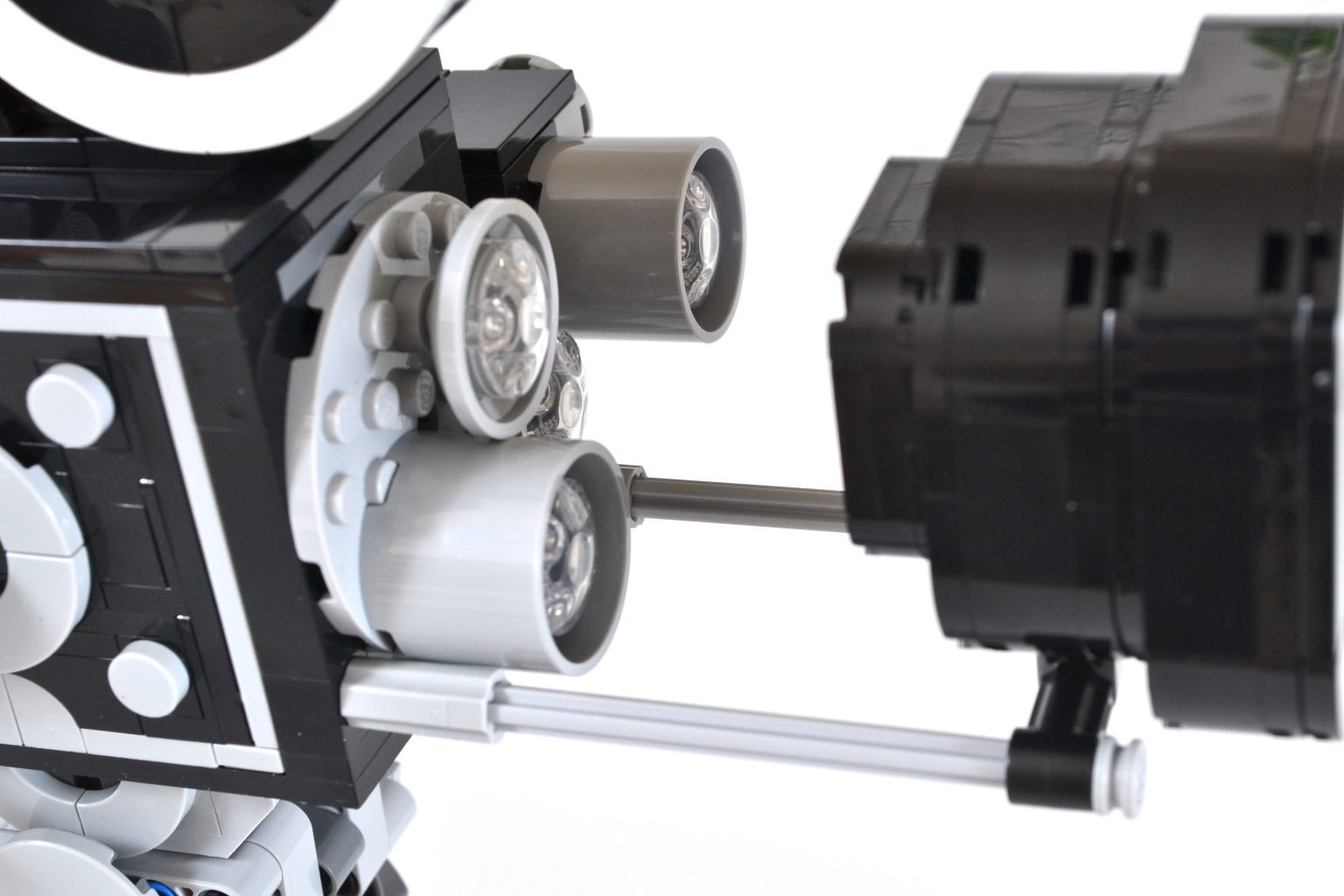 LEGO Disney 43230 Walt Disney Tribute Camera review