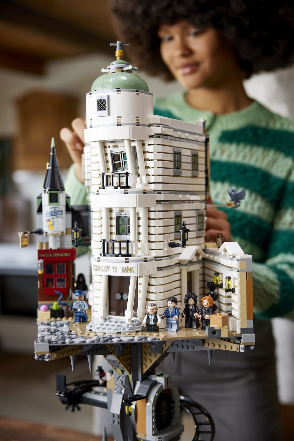 LEGO Harry Potter 76417 Gringotts Wizarding Bank Collectors' Edition ...