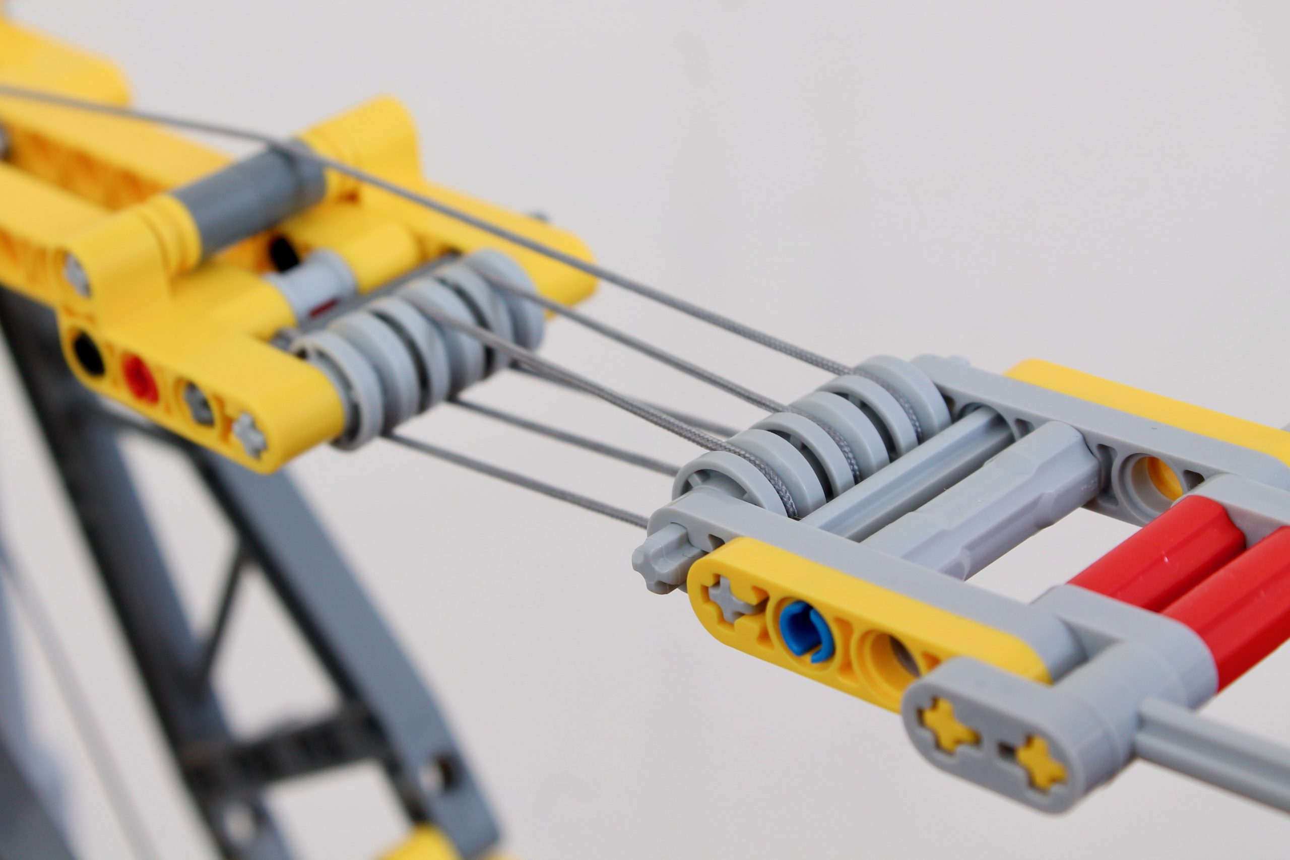 LEGO Technic 42146 Liebherr Crawler Crane LR 13000 review