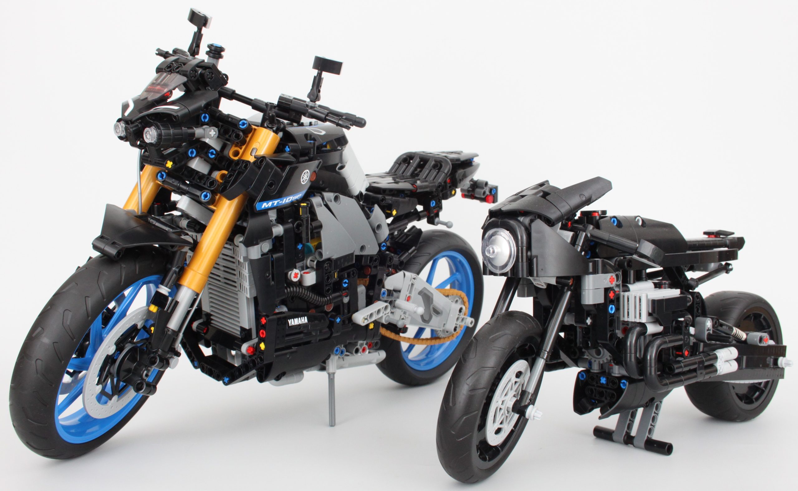 LEGO Technic 42159 Yamaha MT-10 SP review