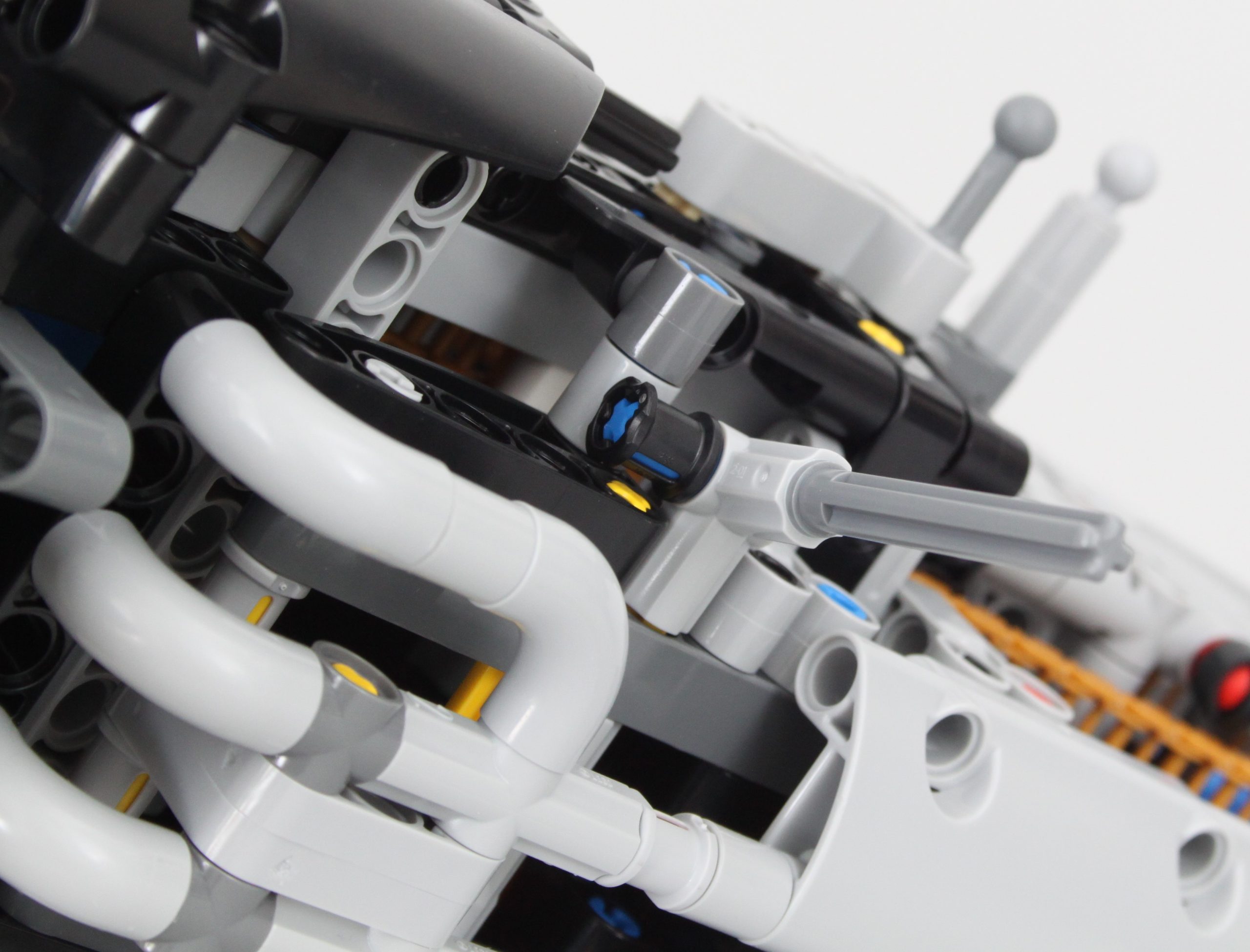 LEGO Technic 42159 Yamaha MT-10 SP review