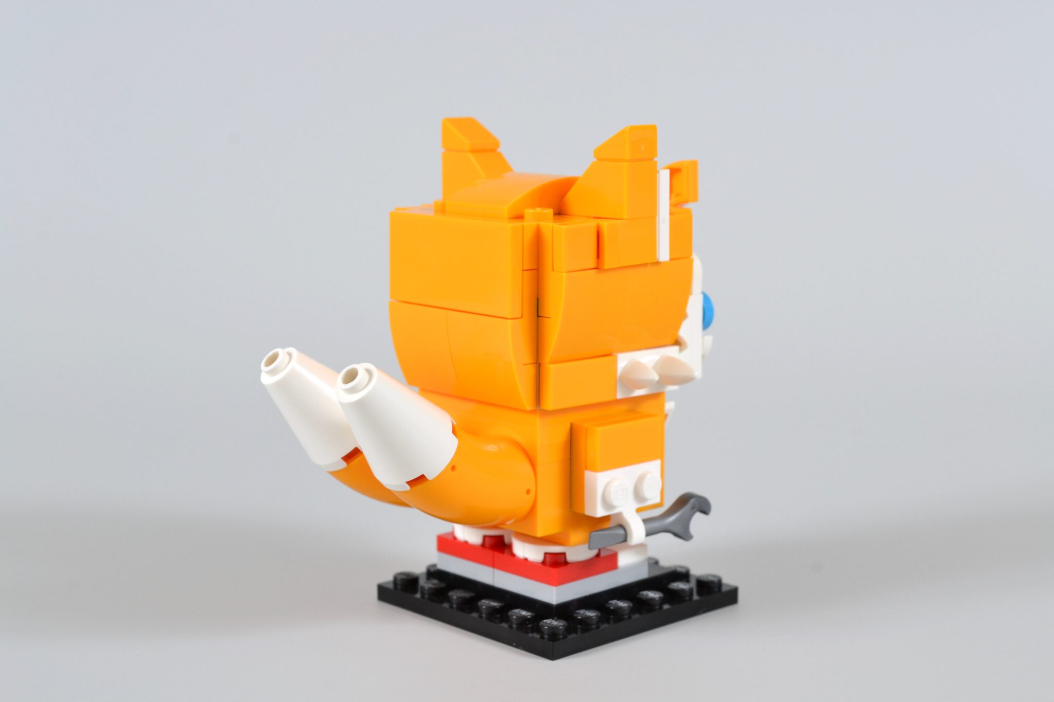 LEGO BrickHeadz 40628 Miles “Tails” Prower review