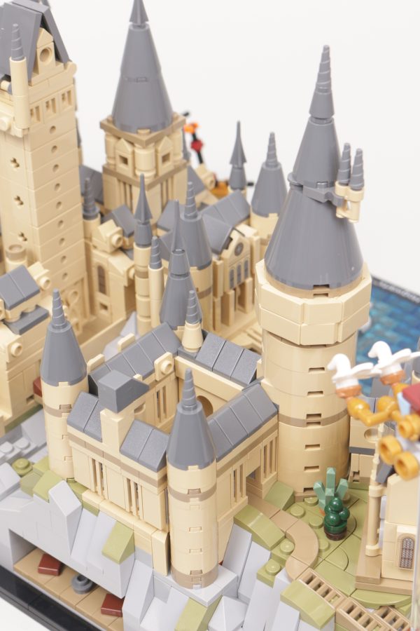LEGO Harry Potter 76419 Hogwarts Castle and Grounds review
