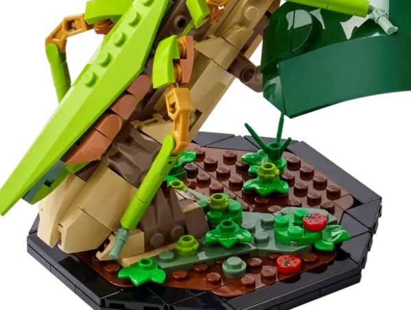 LEGO explains scale changes to honeybee and ladybug in new Insects set