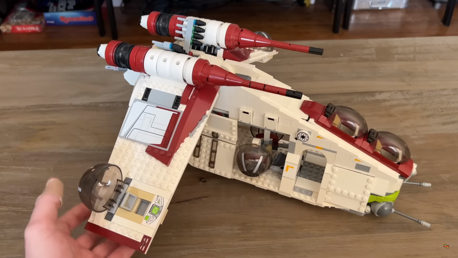 Comparing every LEGO Star Wars Republic Gunship playset so far