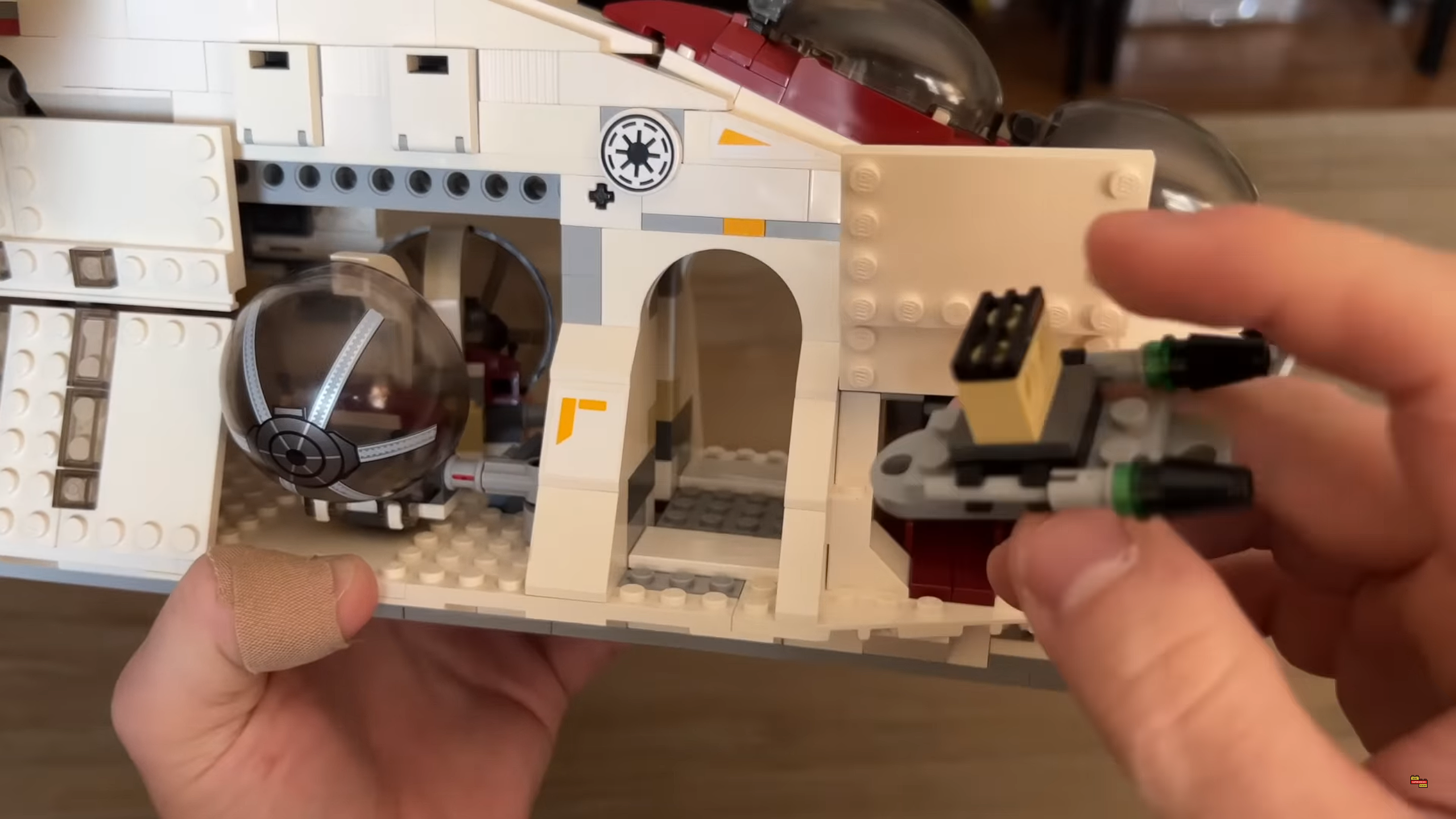 Comparing every LEGO Star Wars Republic Gunship playset so far
