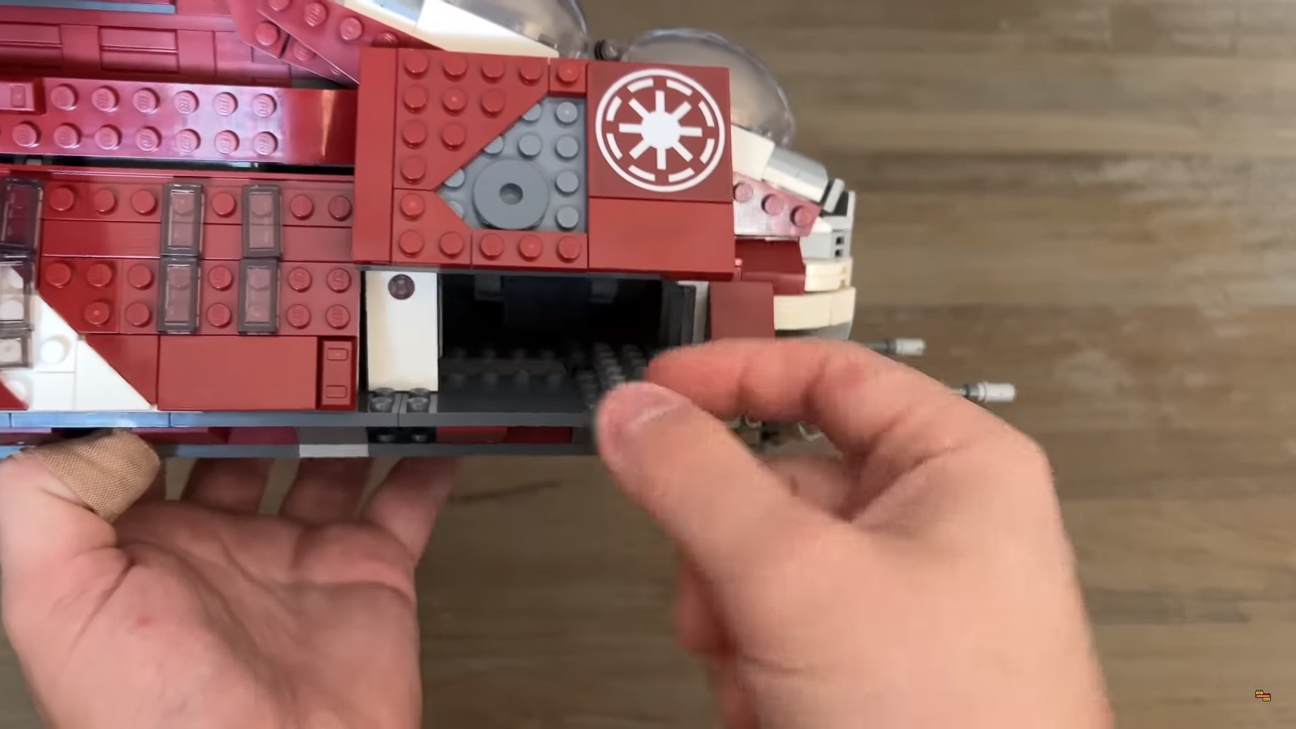 Comparing every LEGO Star Wars Republic Gunship playset so far