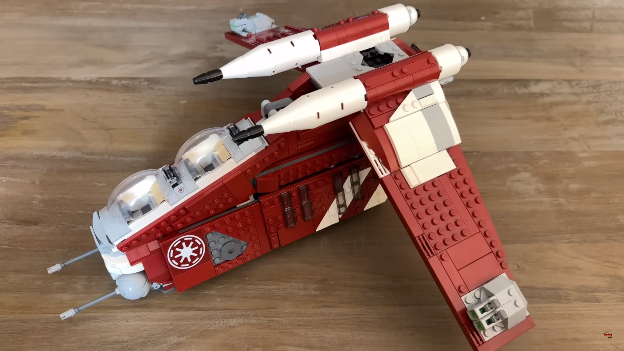 Comparing every LEGO Star Wars Republic Gunship playset so far