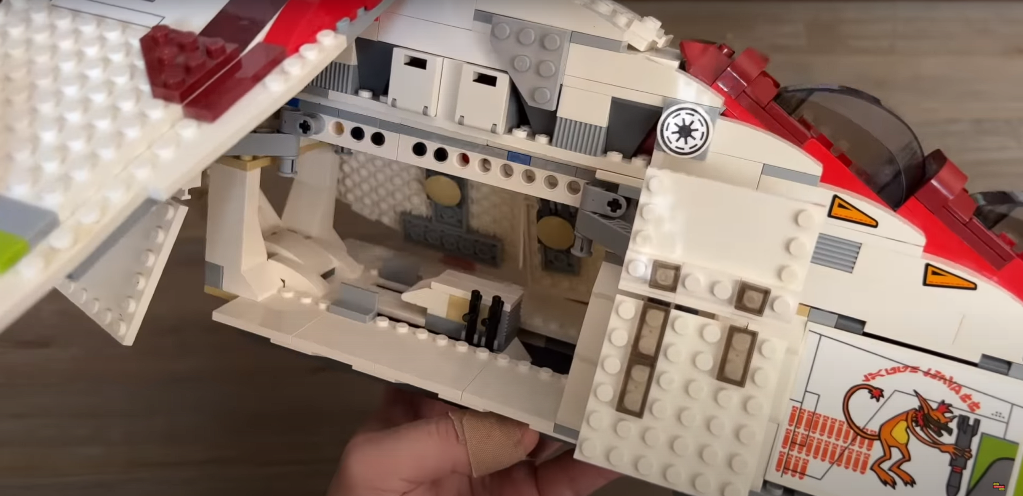 Comparing every LEGO Star Wars Republic Gunship playset so far