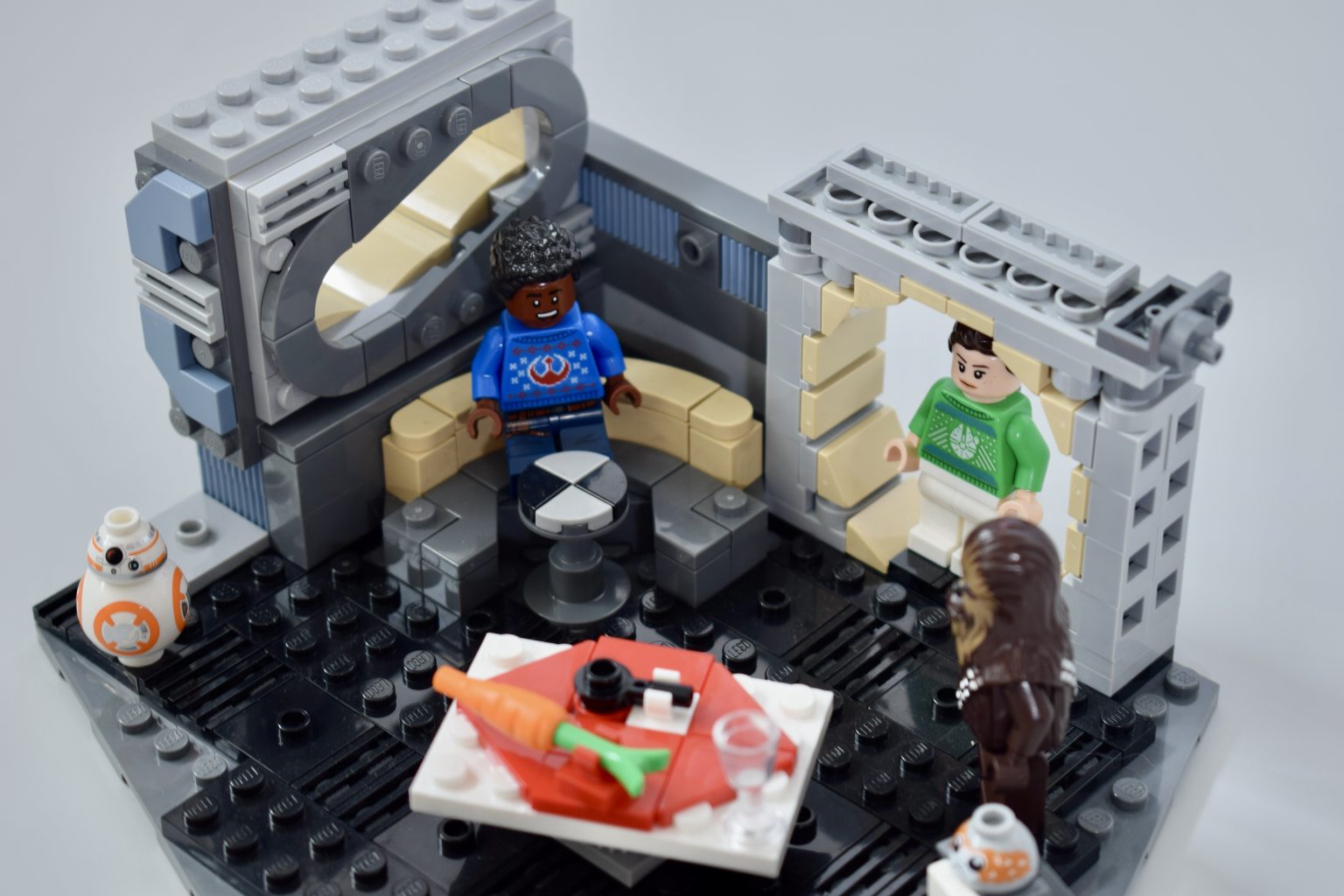 LEGO Star Wars 40658 Millennium Falcon Holiday Diorama review