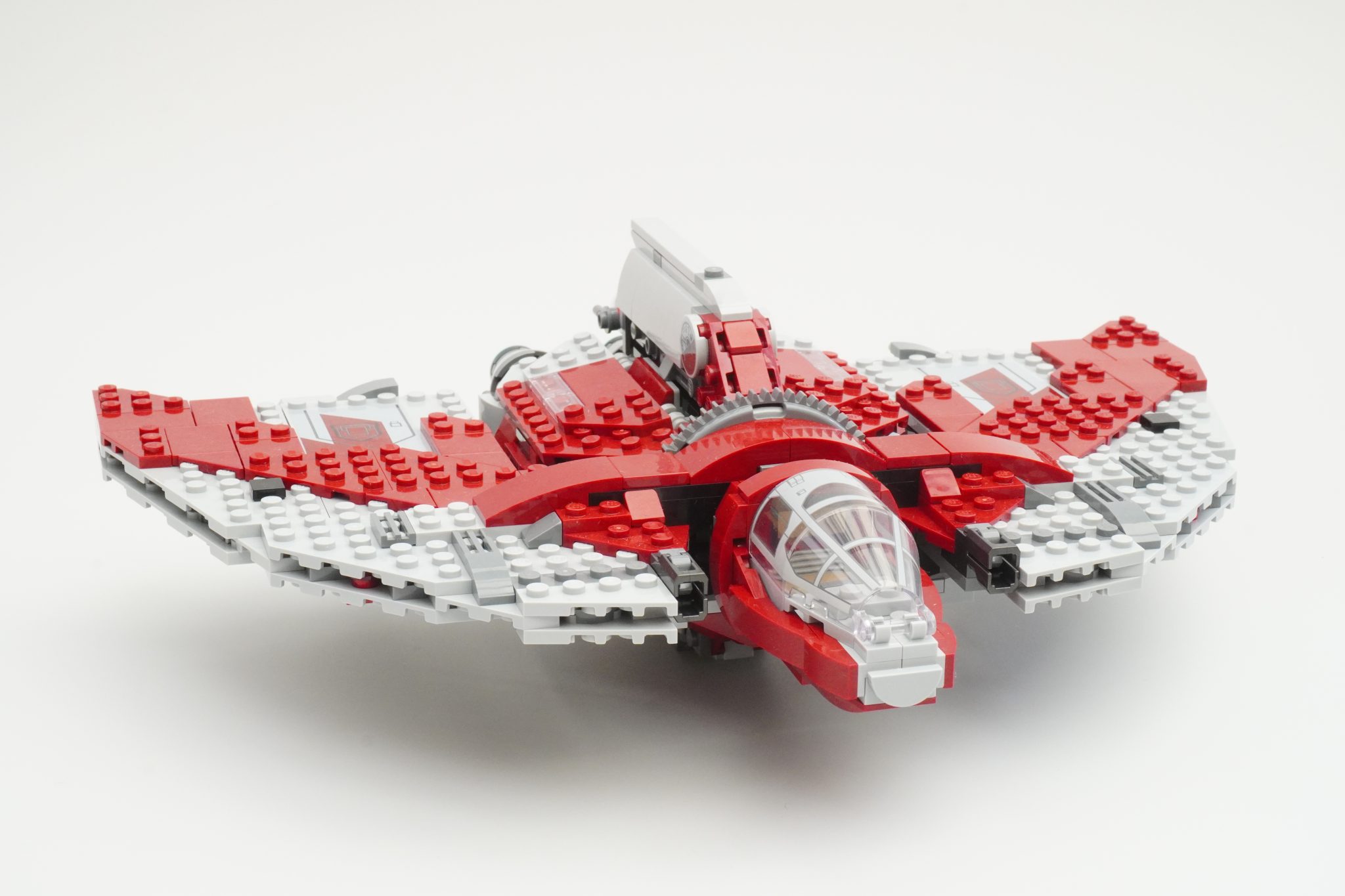 LEGO Star Wars 75362 Ahsoka Tano's T-6 Jedi Shuttle review