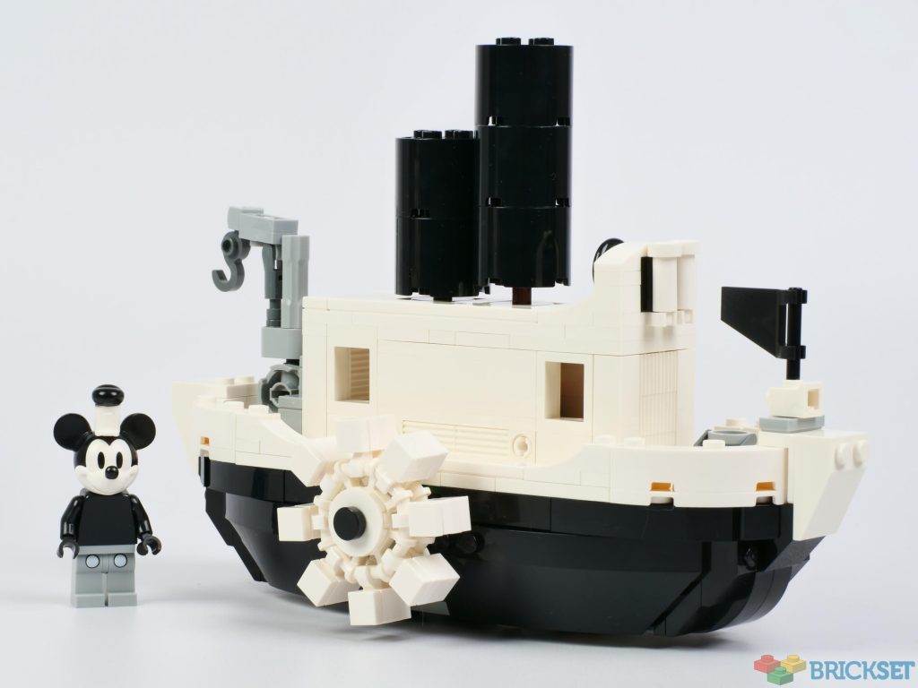 LEGO Disney Mini Steamboat Willie is a neat set that's worth the ...