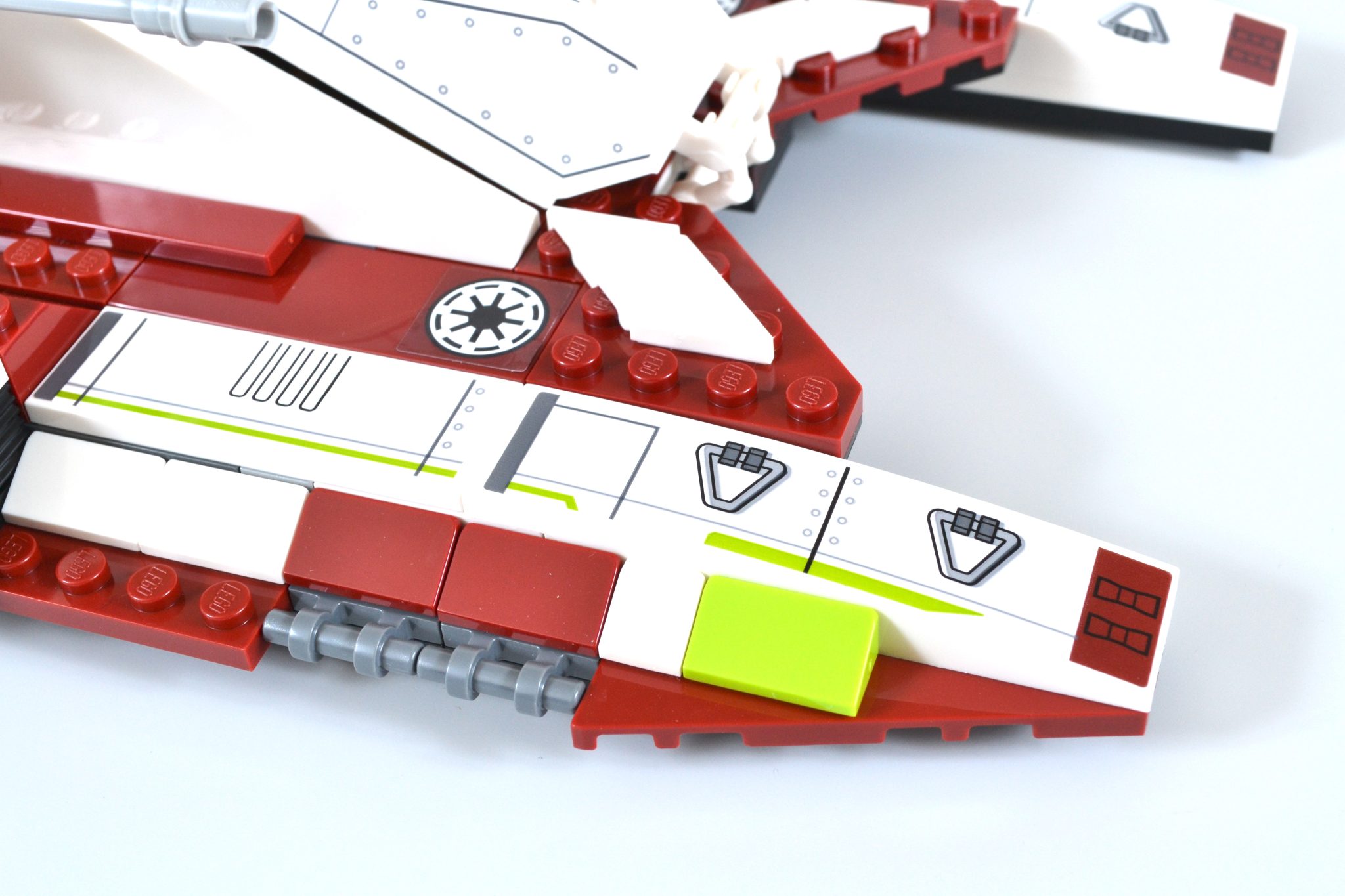 Don't miss the purple clones in 75342 Republic Fighter Tank