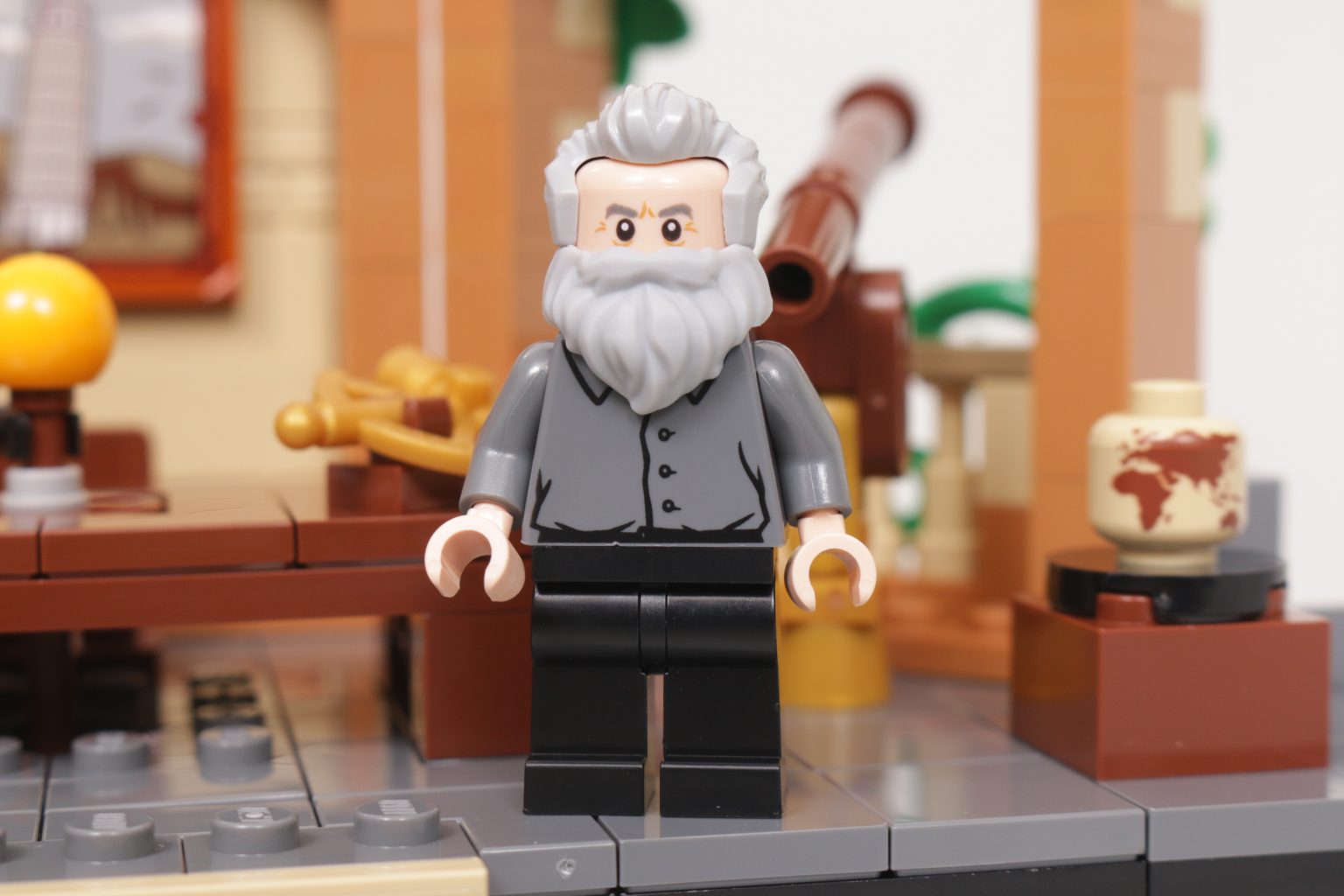 LEGO Ideas 40595 Tribute to Galileo Galilei gift-with-purchase review