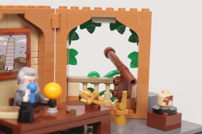 LEGO Ideas 40595 Tribute to Galileo Galilei gift-with-purchase review