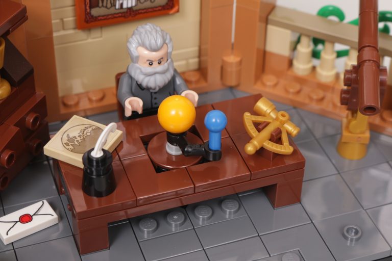 LEGO Ideas 40595 Tribute to Galileo Galilei gift-with-purchase review