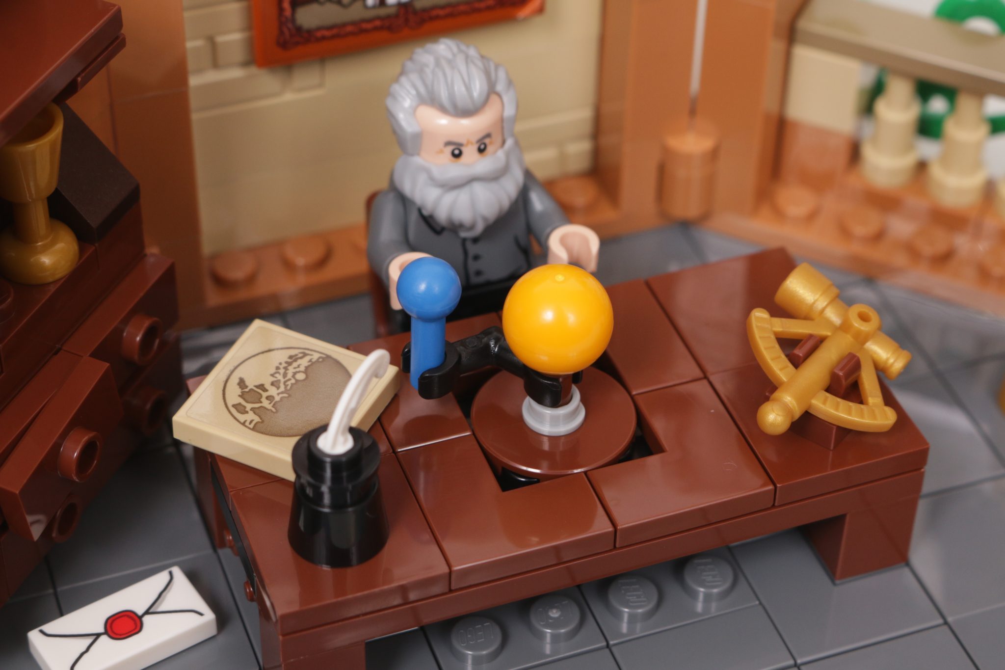 LEGO Ideas 40595 Tribute to Galileo Galilei gift-with-purchase review