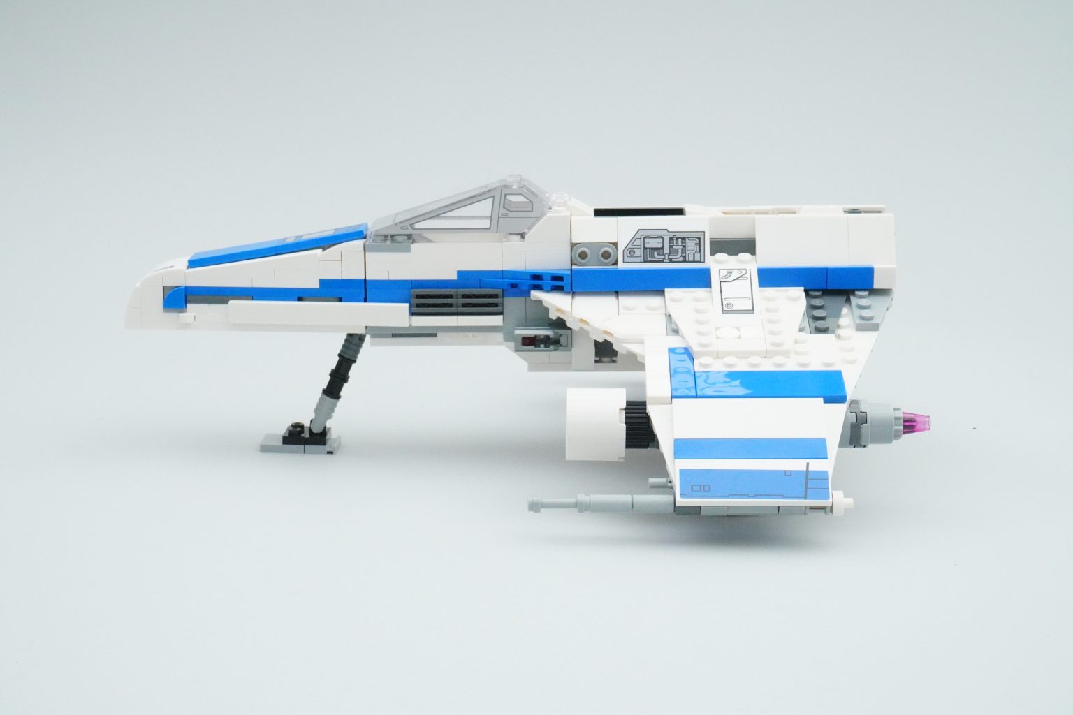 LEGO Star Wars 75364 New Republic E-wing vs. Shin Hati’s Starfighter review