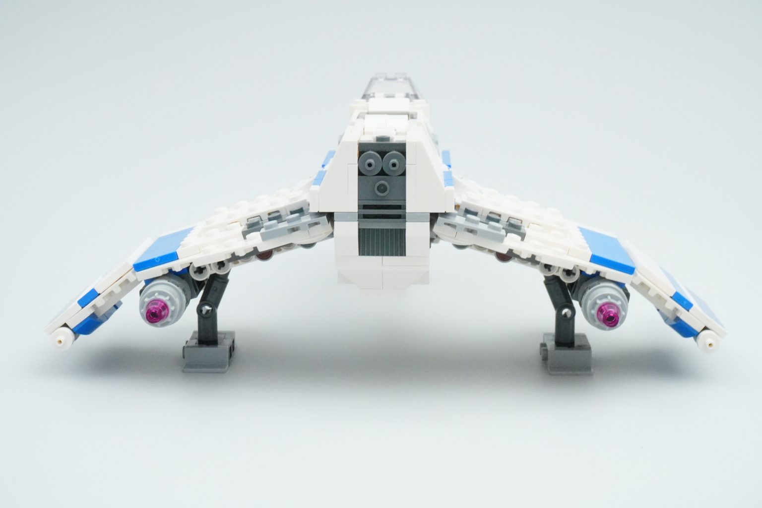 LEGO Star Wars 75364 New Republic E-wing vs. Shin Hati’s Starfighter review