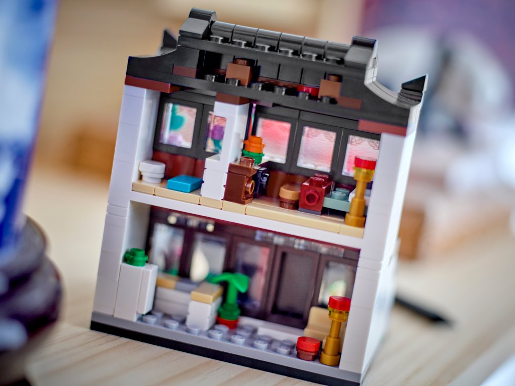 LEGO 40599 Houses of the World 4 GWP interior revealed